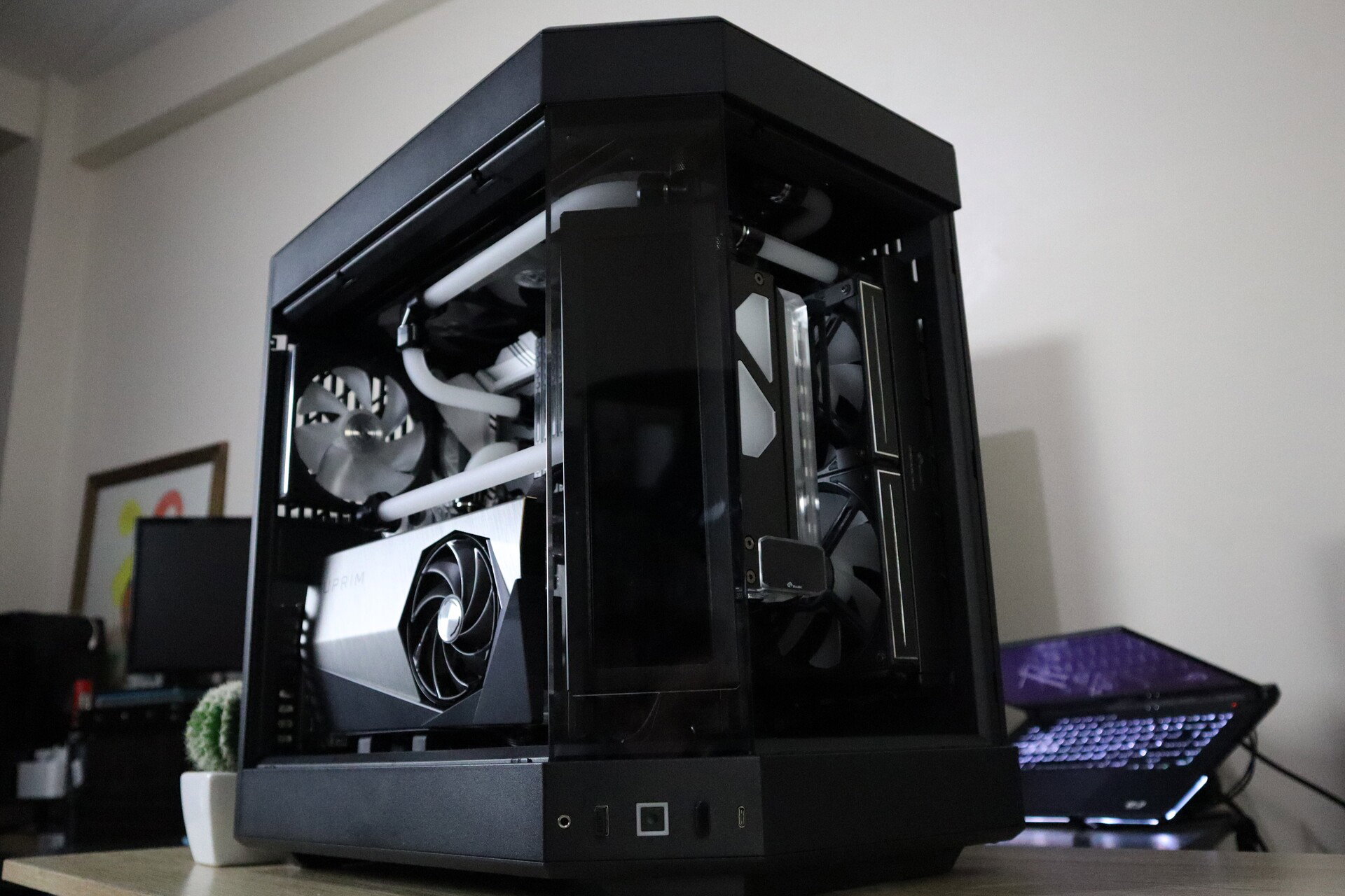Hyte Y60 Quick Loop » builds.gg