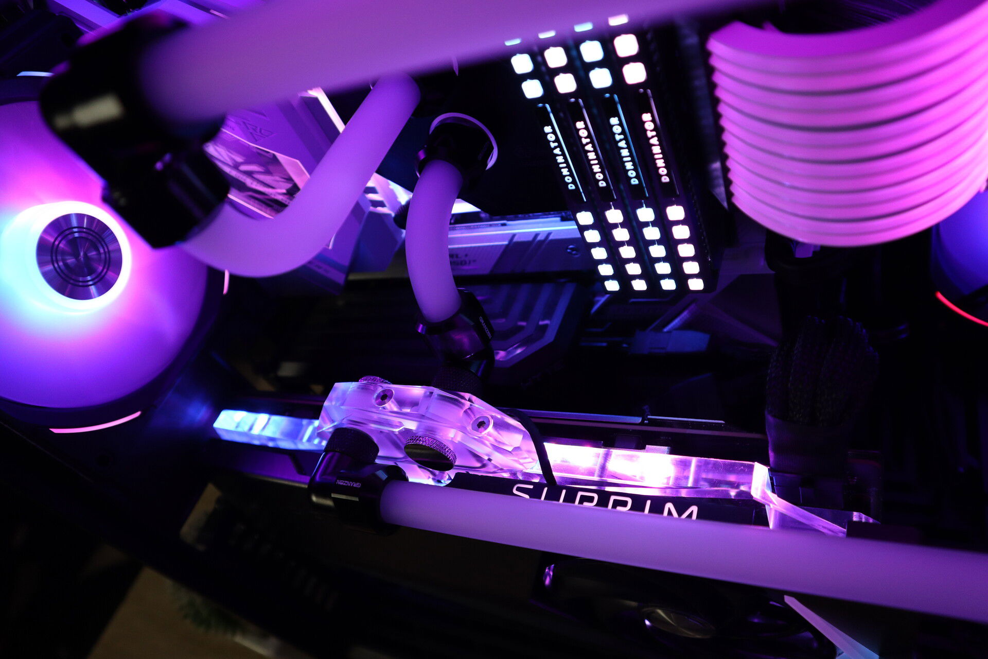 Hyte Y60 Quick Loop » builds.gg