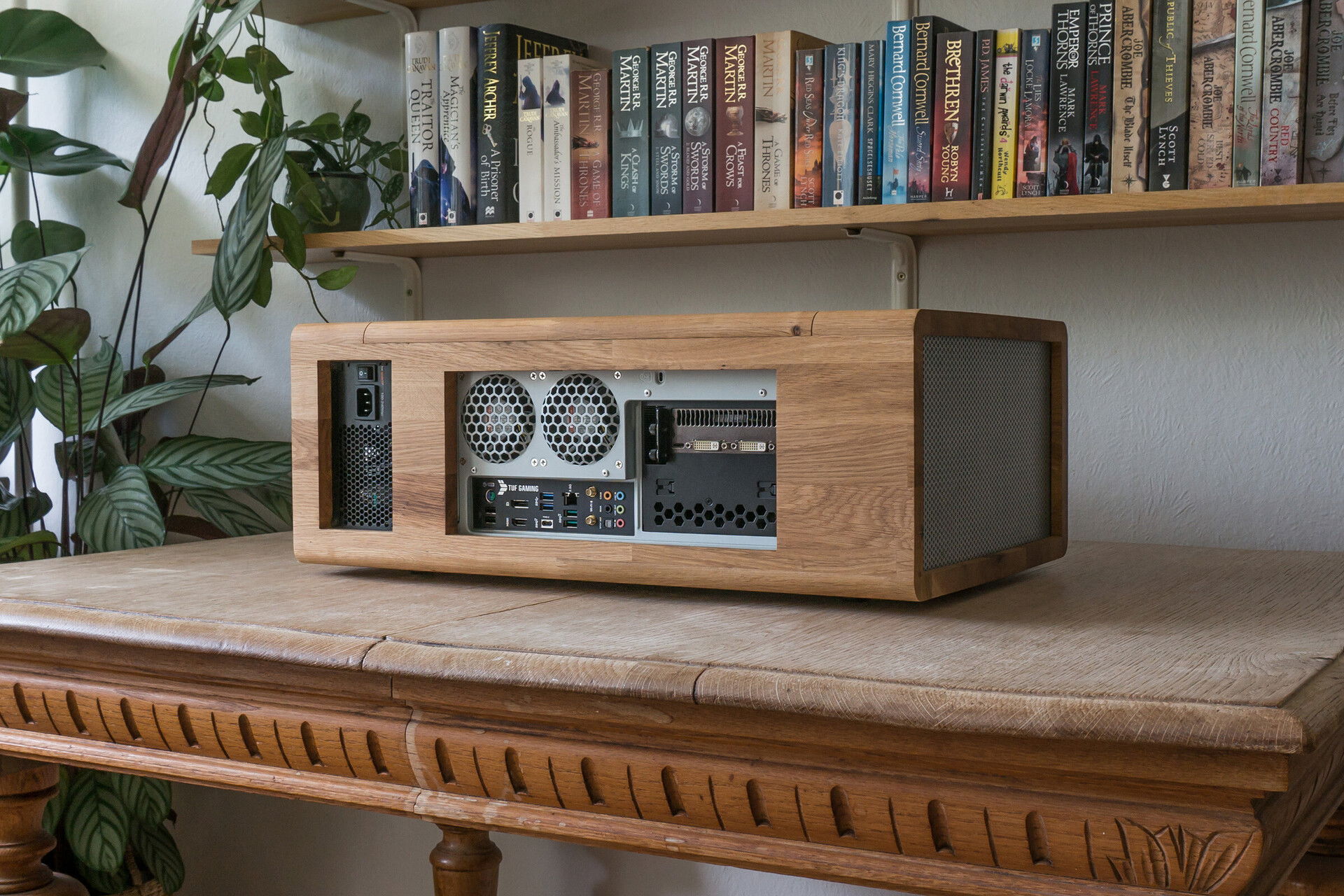 The Scandinavian - A minimalist oak wood PC case » builds.gg