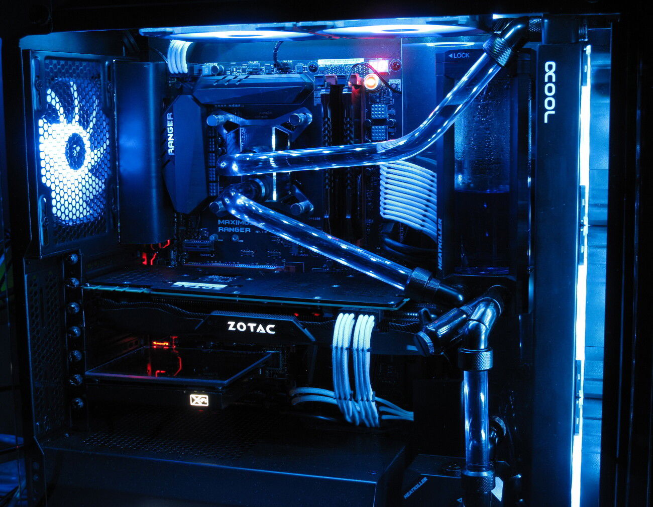 Corsair Crystal 570X » builds.gg