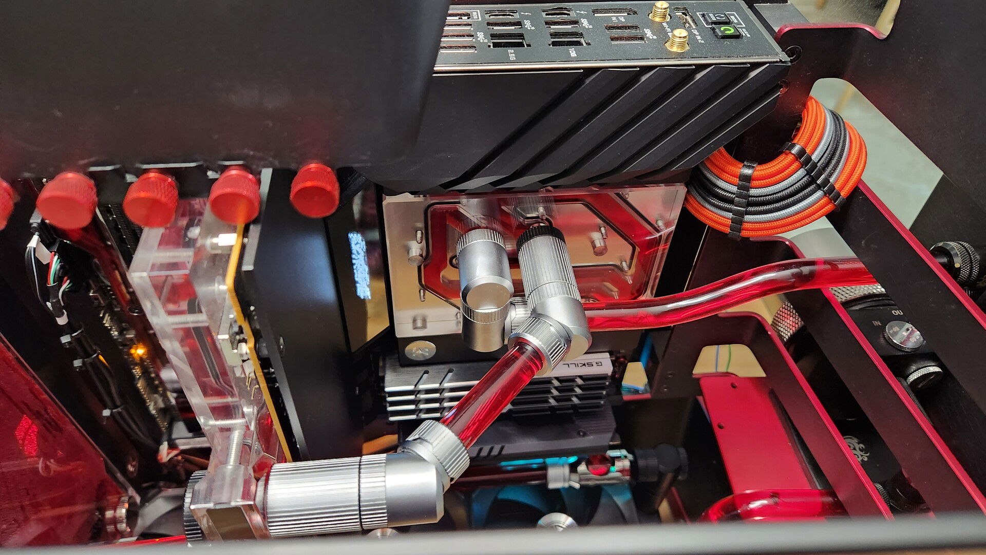 Reborn of the vintage case —— Inwin S-frame » builds.gg