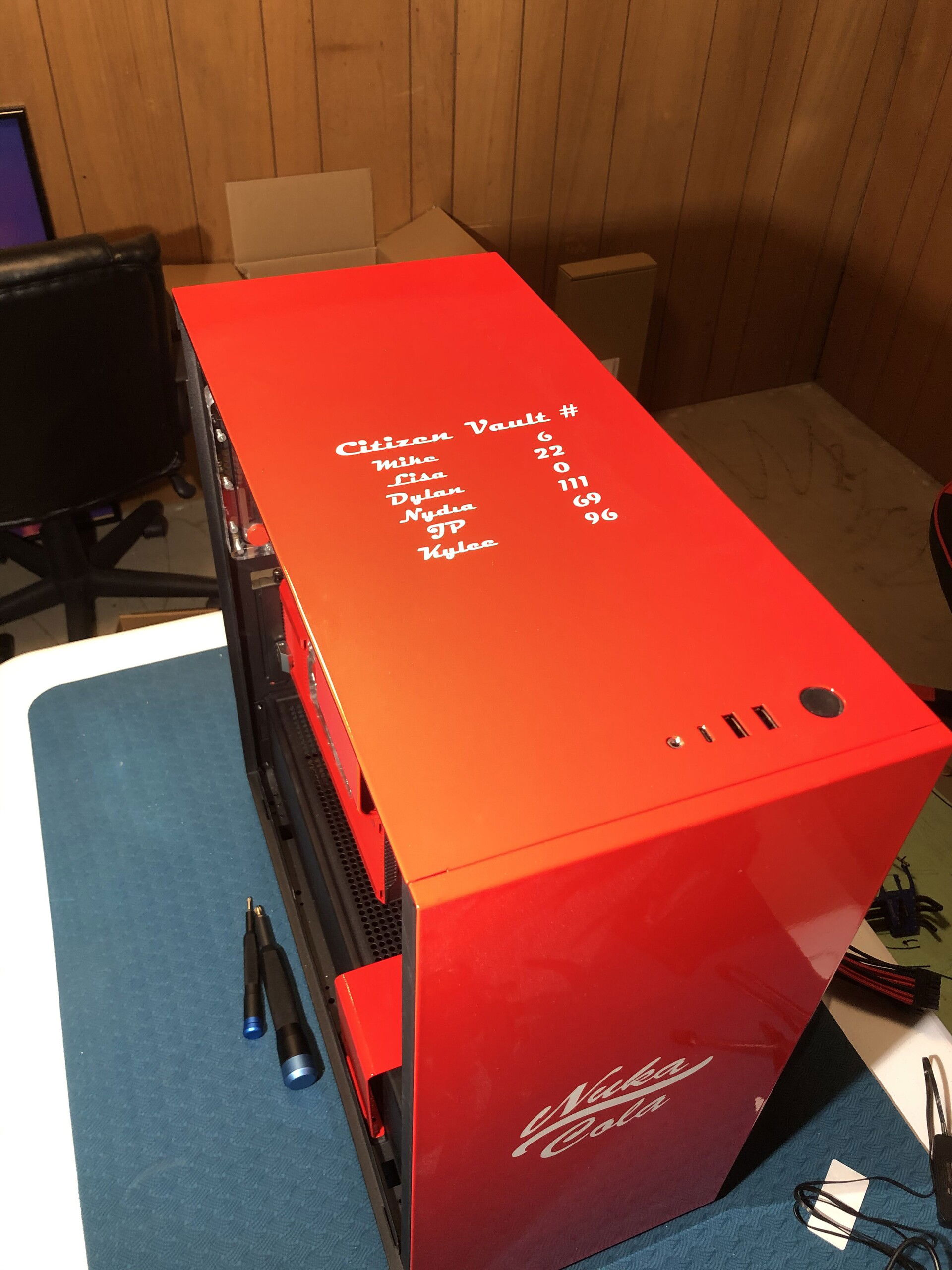 Fallout Nuka Cola theme » builds.gg