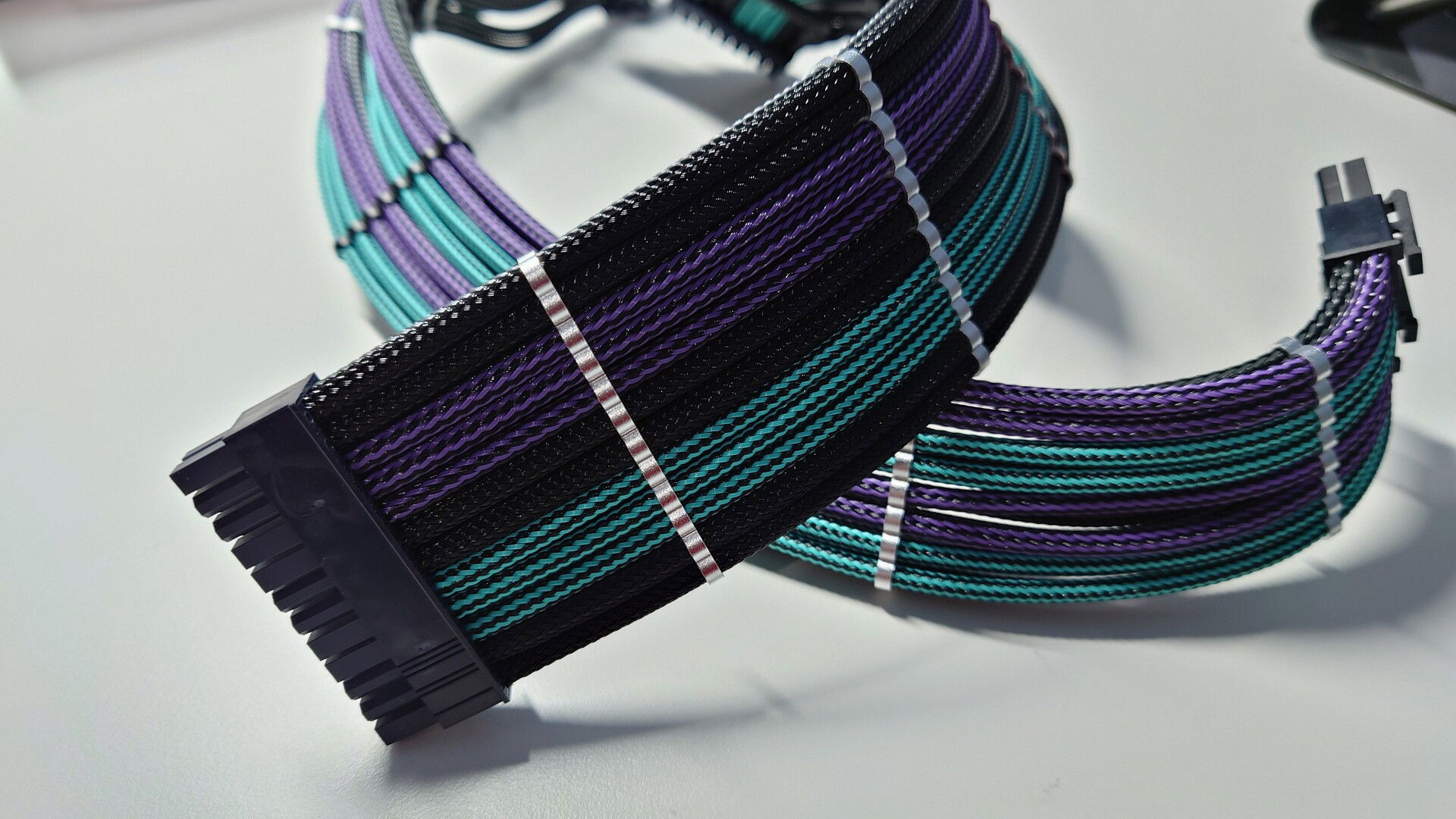 Cable sets over the years » builds.gg