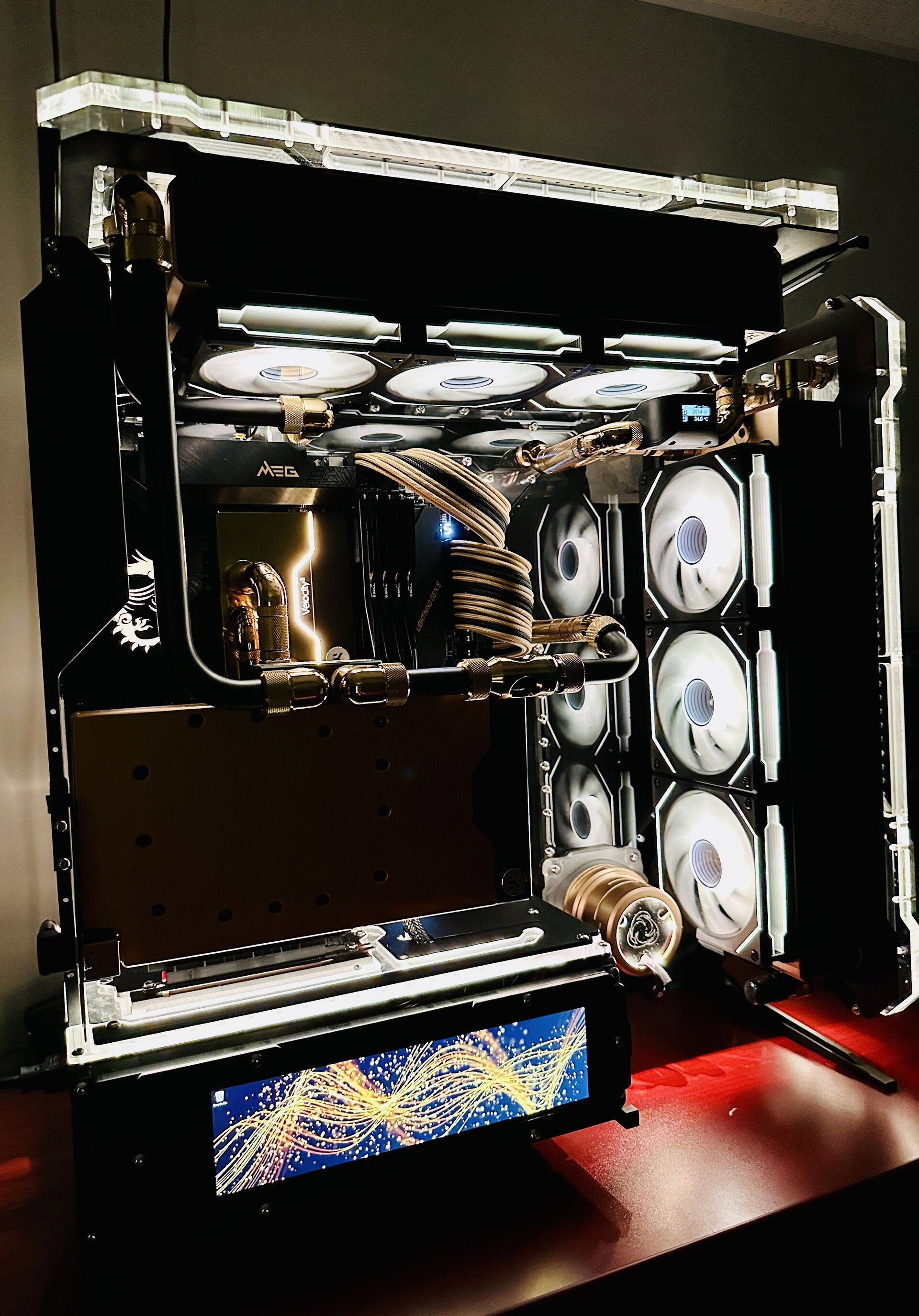 Spectre 3.0 Black & Gold » builds.gg