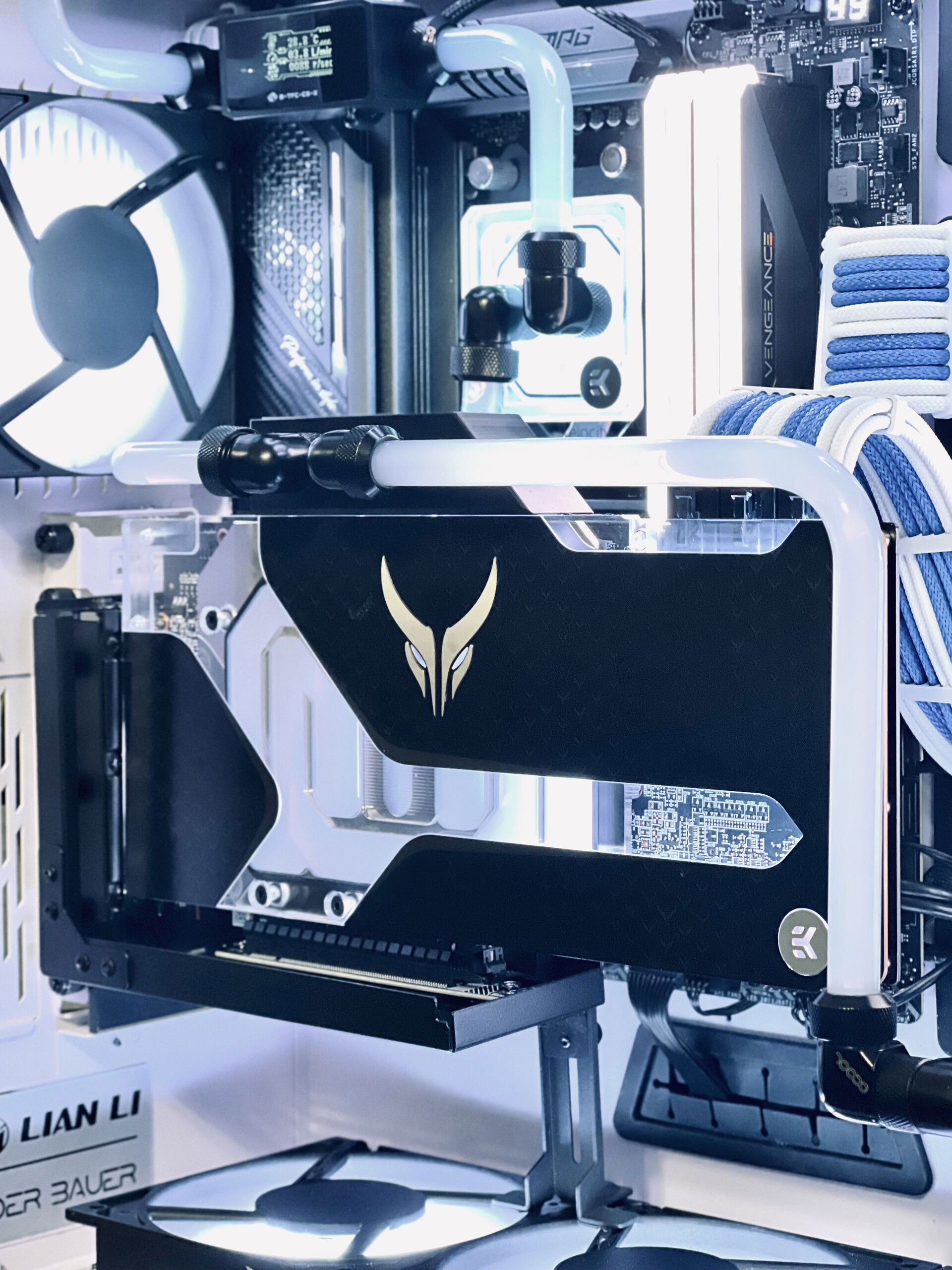 Custom loop with the Liquid Devil 7900 XTX » builds.gg