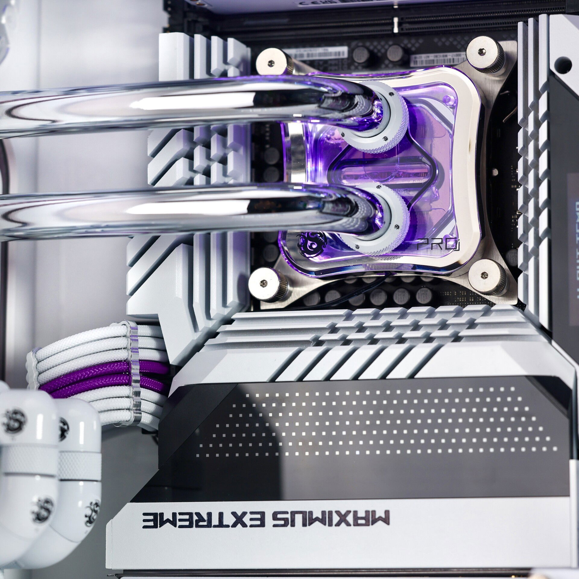 ROG V3000 Plus » builds.gg