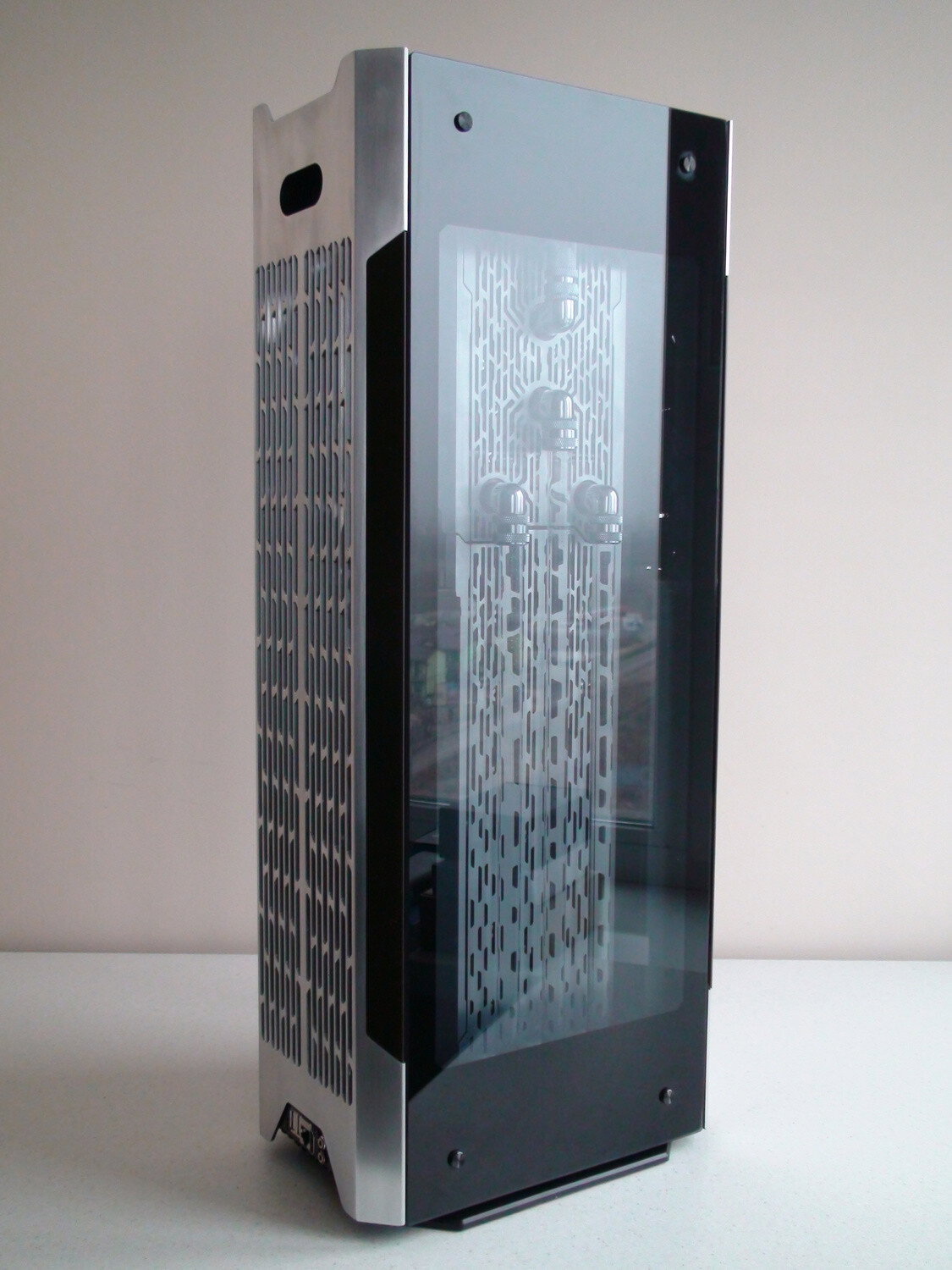 Symmetry Essence » builds.gg