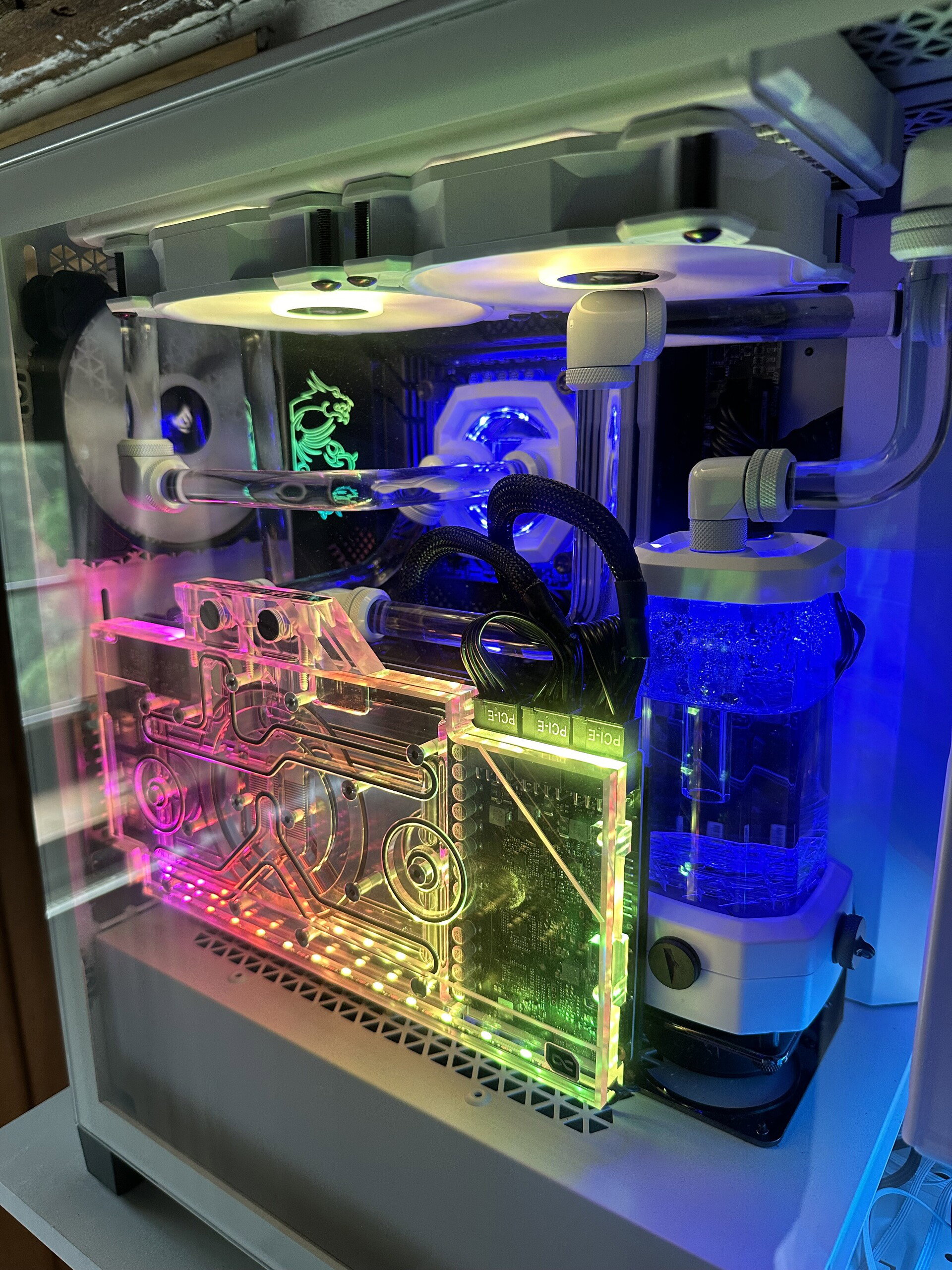 White Major » builds.gg