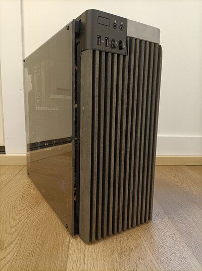 The Scandinavian - A minimalist oak wood PC case » builds.gg
