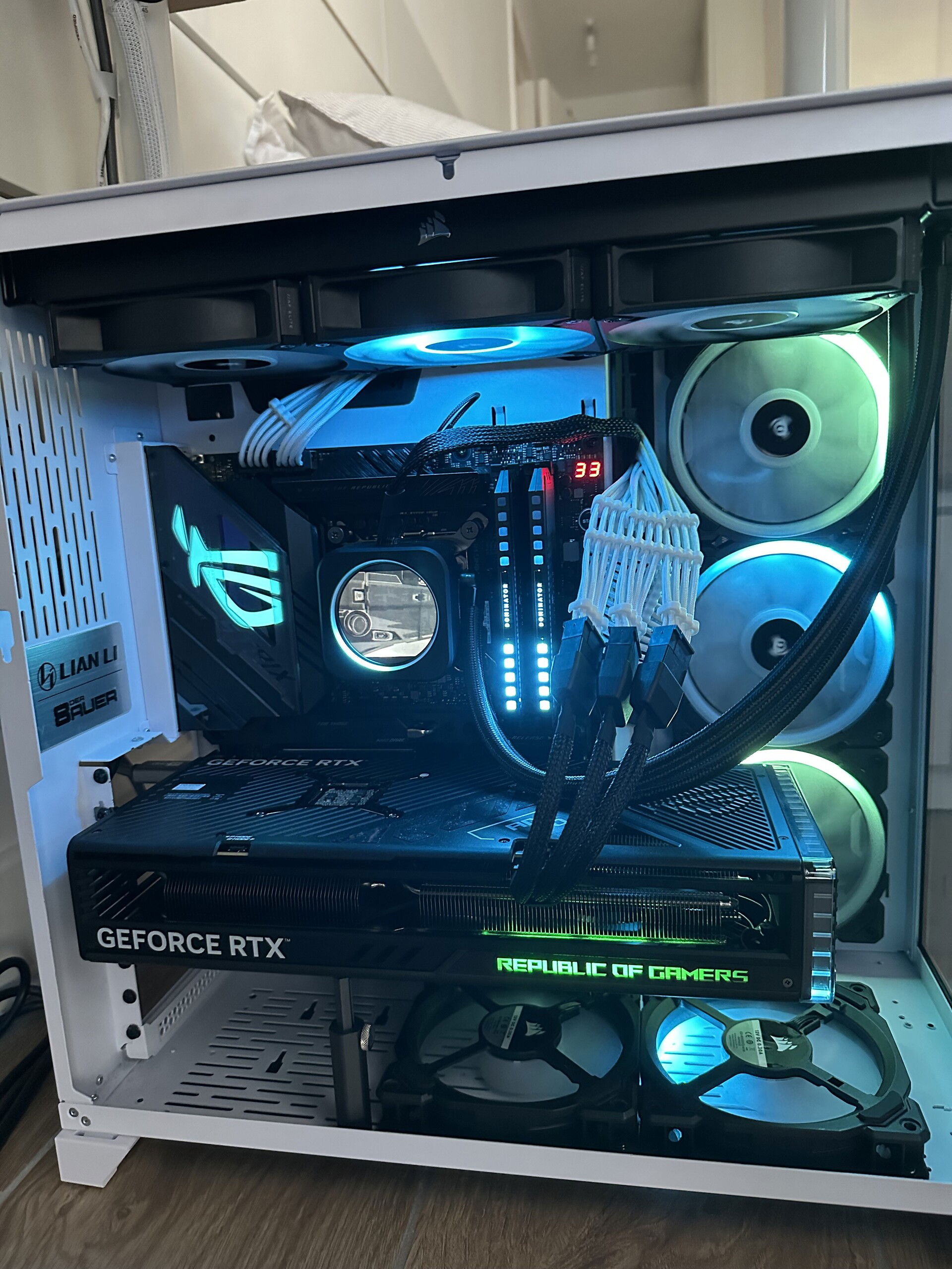 2023-Build V2 » builds.gg