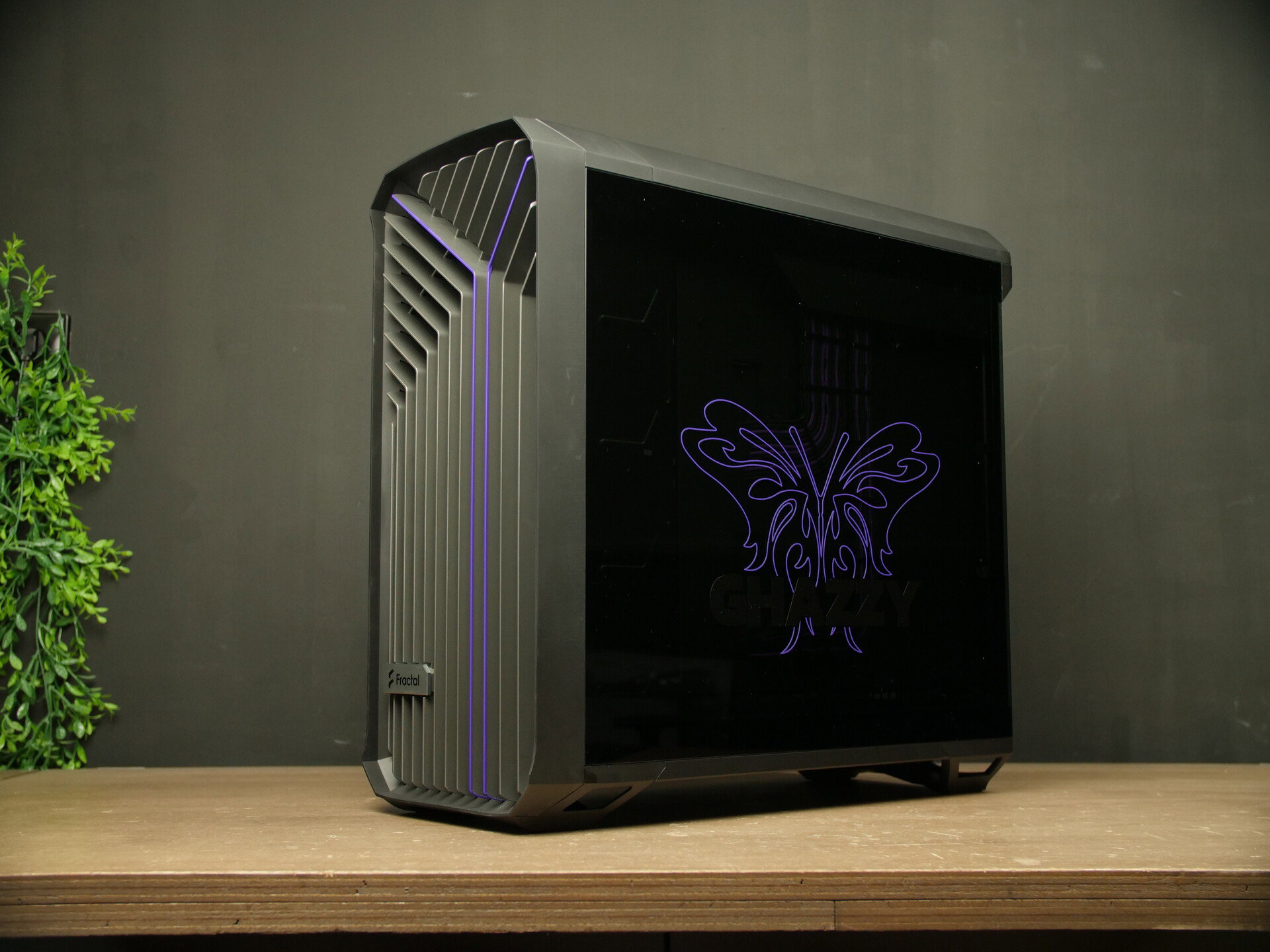 GhazzyTV's Fractal Design Torrent » builds.gg