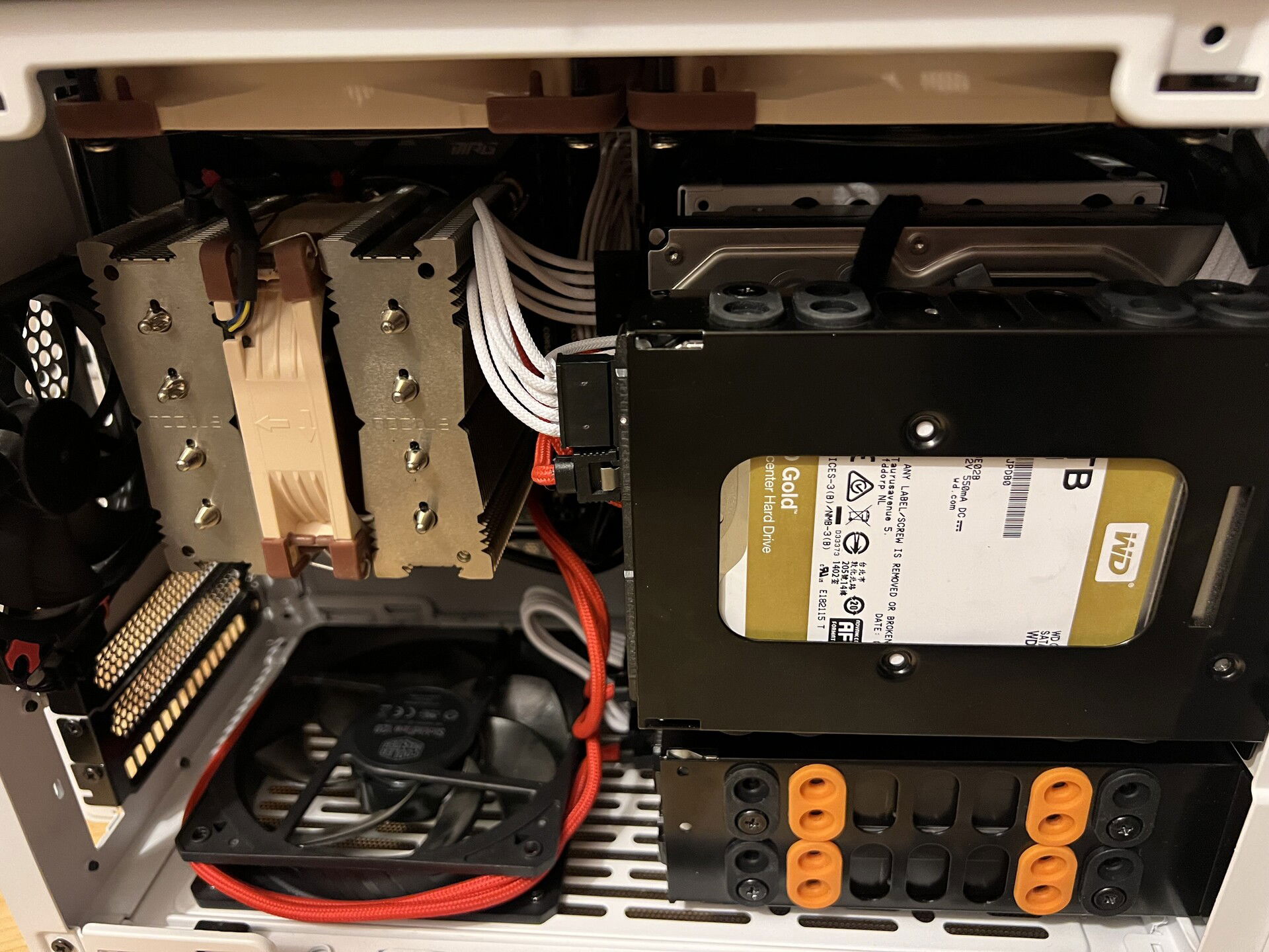 Nr200 X Unraid » builds.gg