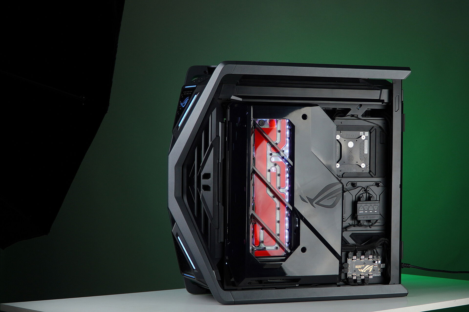 Hyperion Asus/EKWB » builds.gg