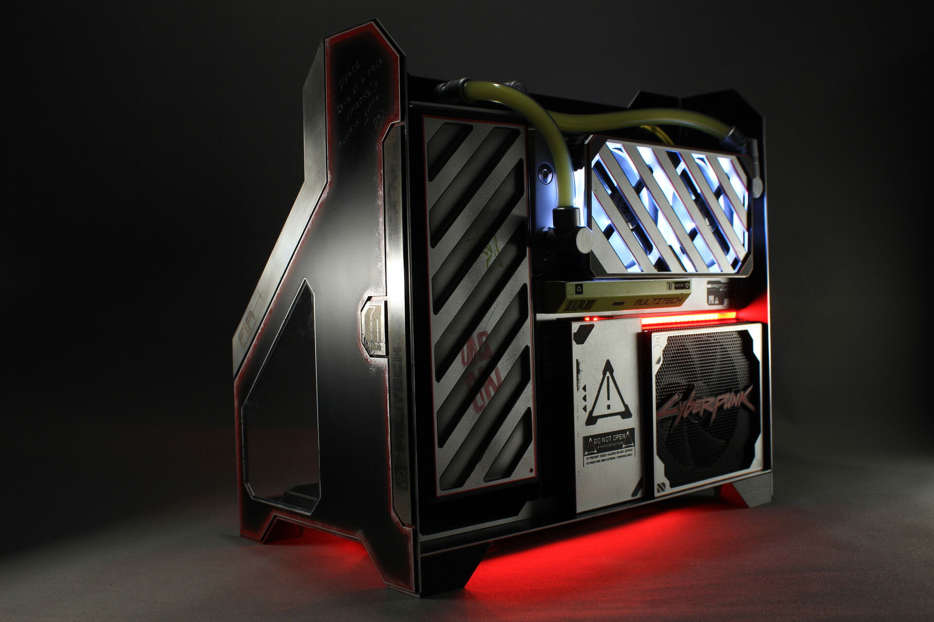 Cyberpunk 2077 Phantom Liberty » builds.gg