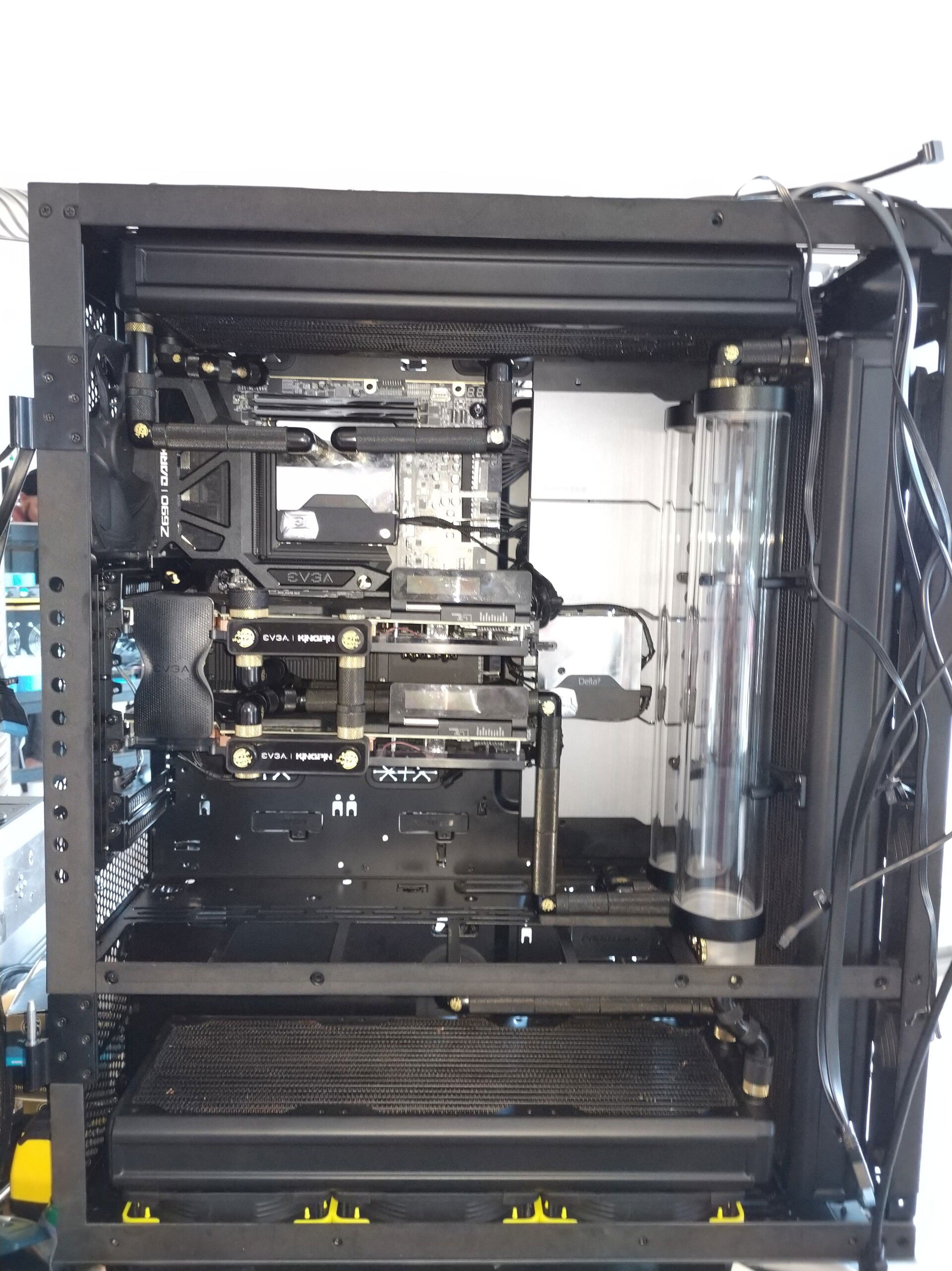 EVGA KINGPIN Tribute ~ Nightmare KP ~ » builds.gg