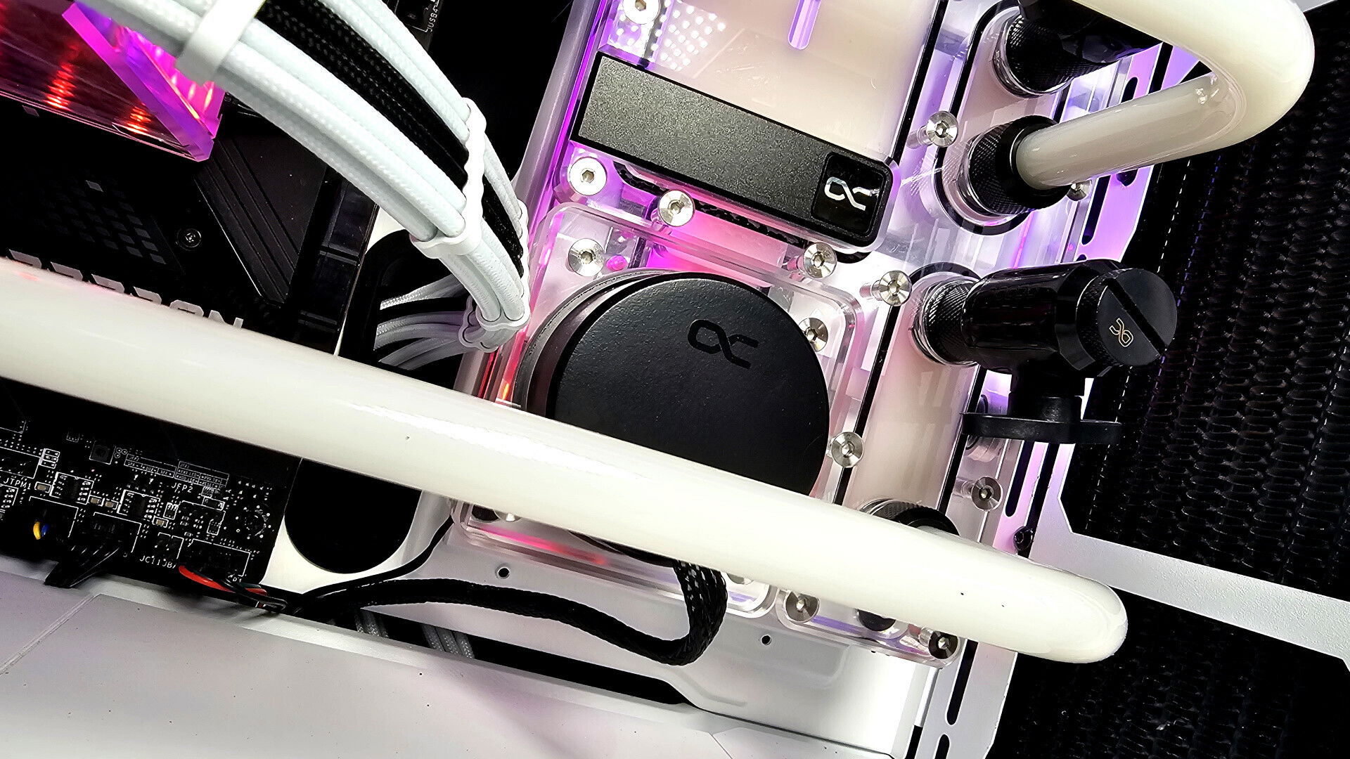 Silent Base 802 Distro » builds.gg