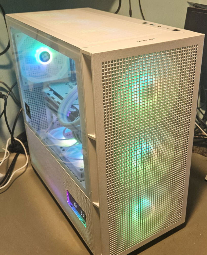 DeepCool CH560 Digital » builds.gg