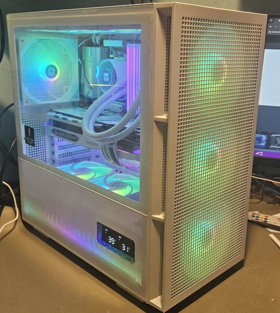 DeepCool CH560 Digital » builds.gg