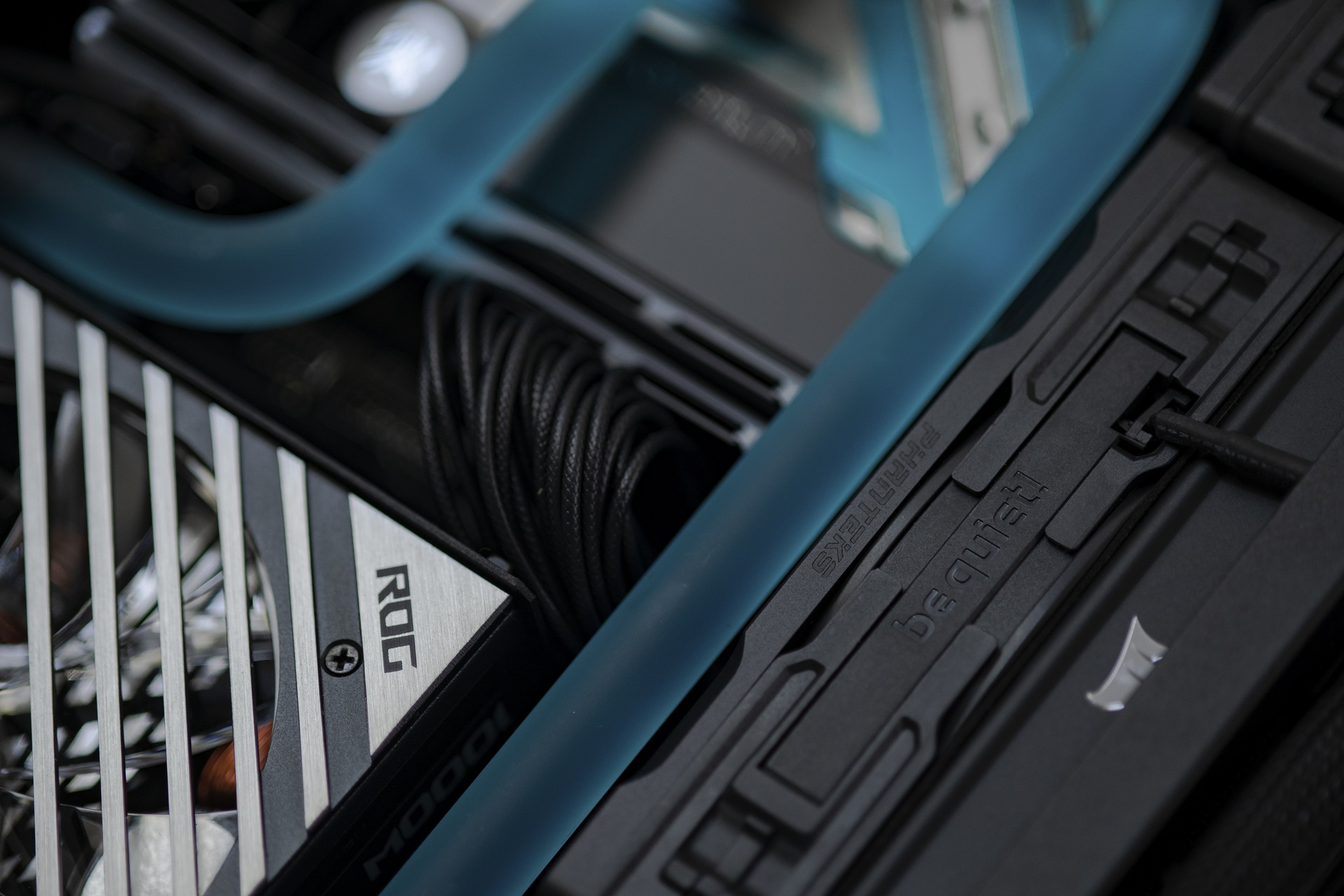 | Highrise | A discrete SFF custom loop » builds.gg