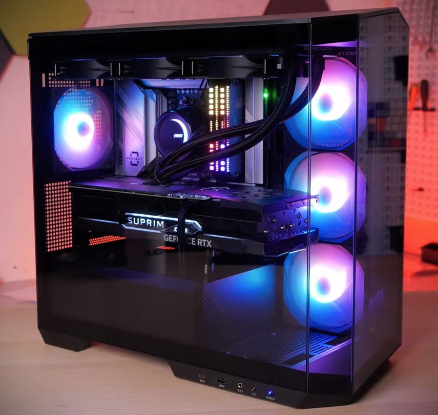 MSI Project Zero | R7 7700X, RTX 4070 Ti Suprim X » builds.gg