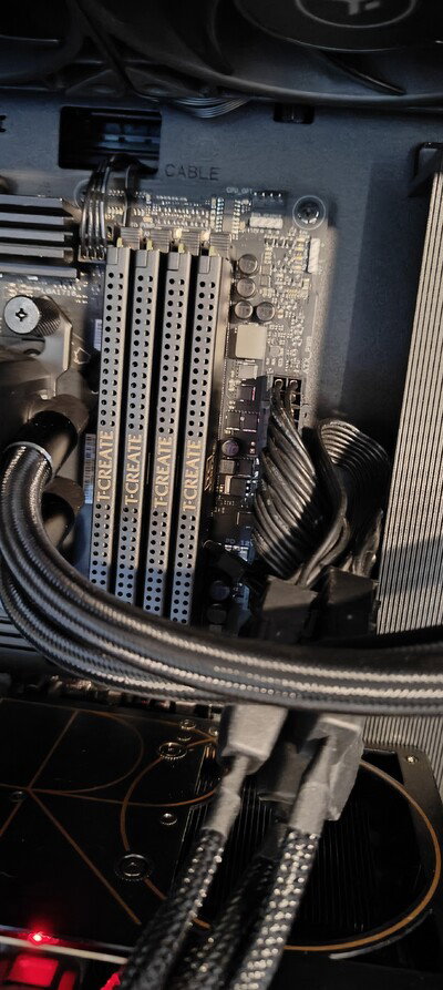 Ncase M1: Full Hardline Water Loop » builds.gg