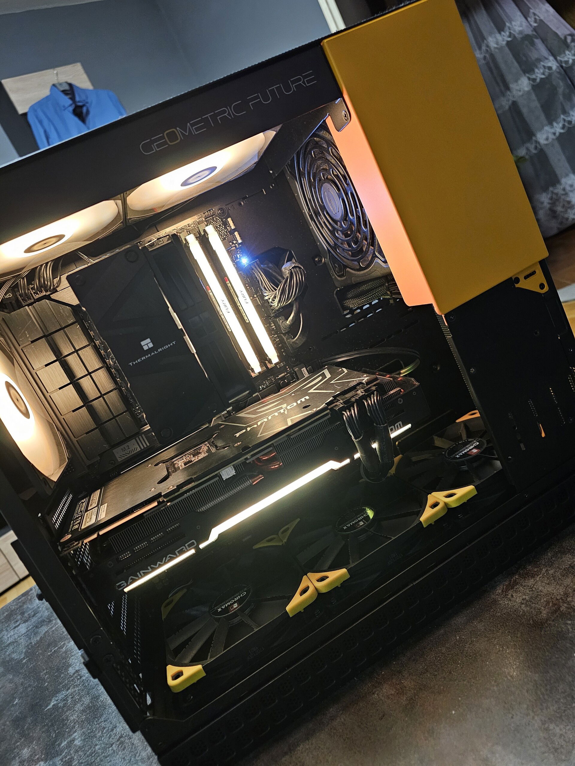 Black&Yellow » builds.gg