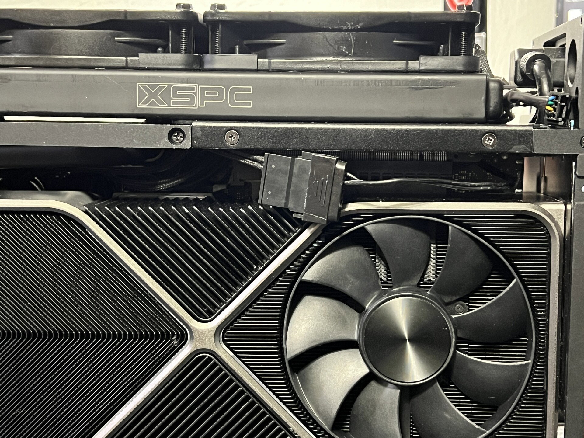 SFF build - FormD T1 with a 7800X3D, RTX 3090, and custom loop on the ...