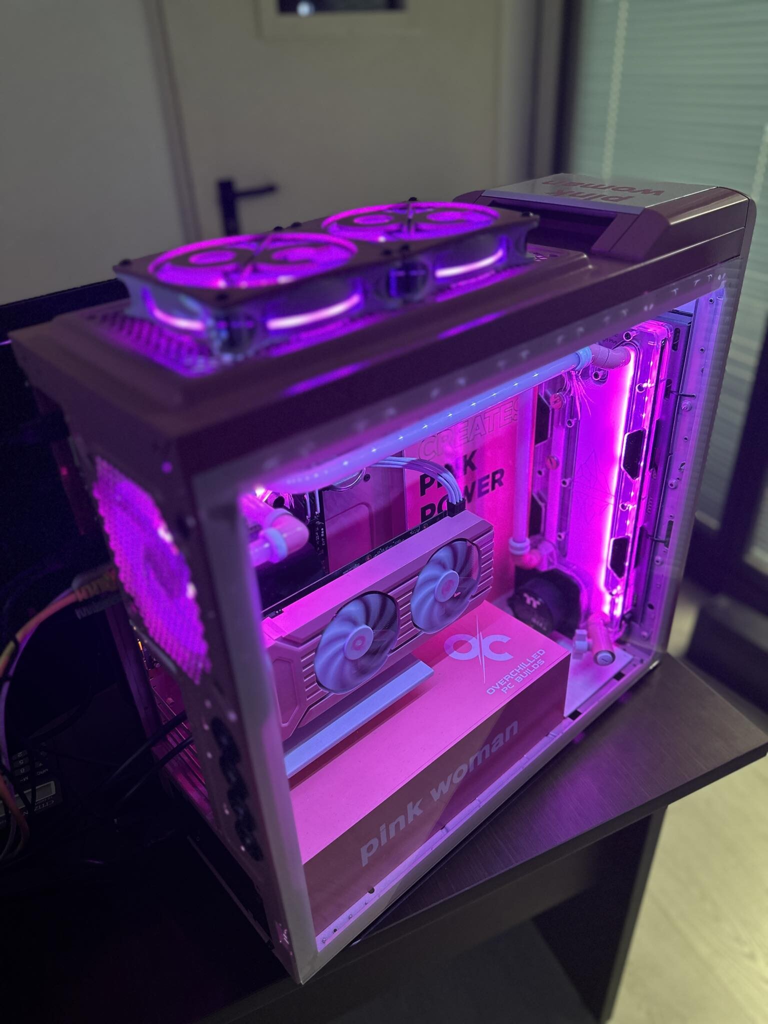 Pink » builds.gg