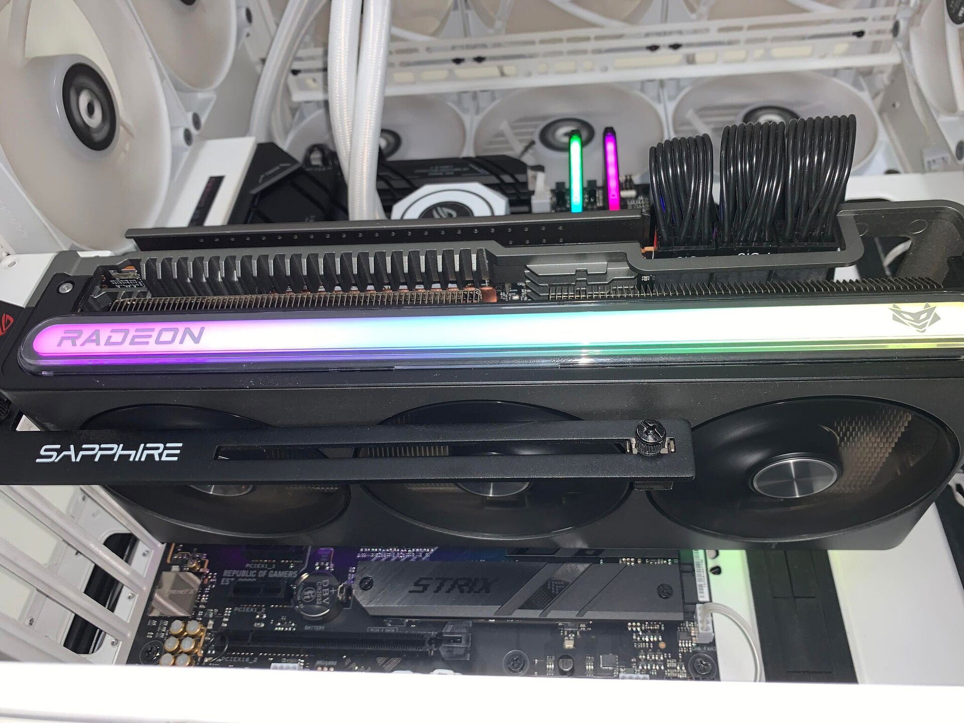 AMD Gaming build, 7800x3d, 7900xtx » builds.gg