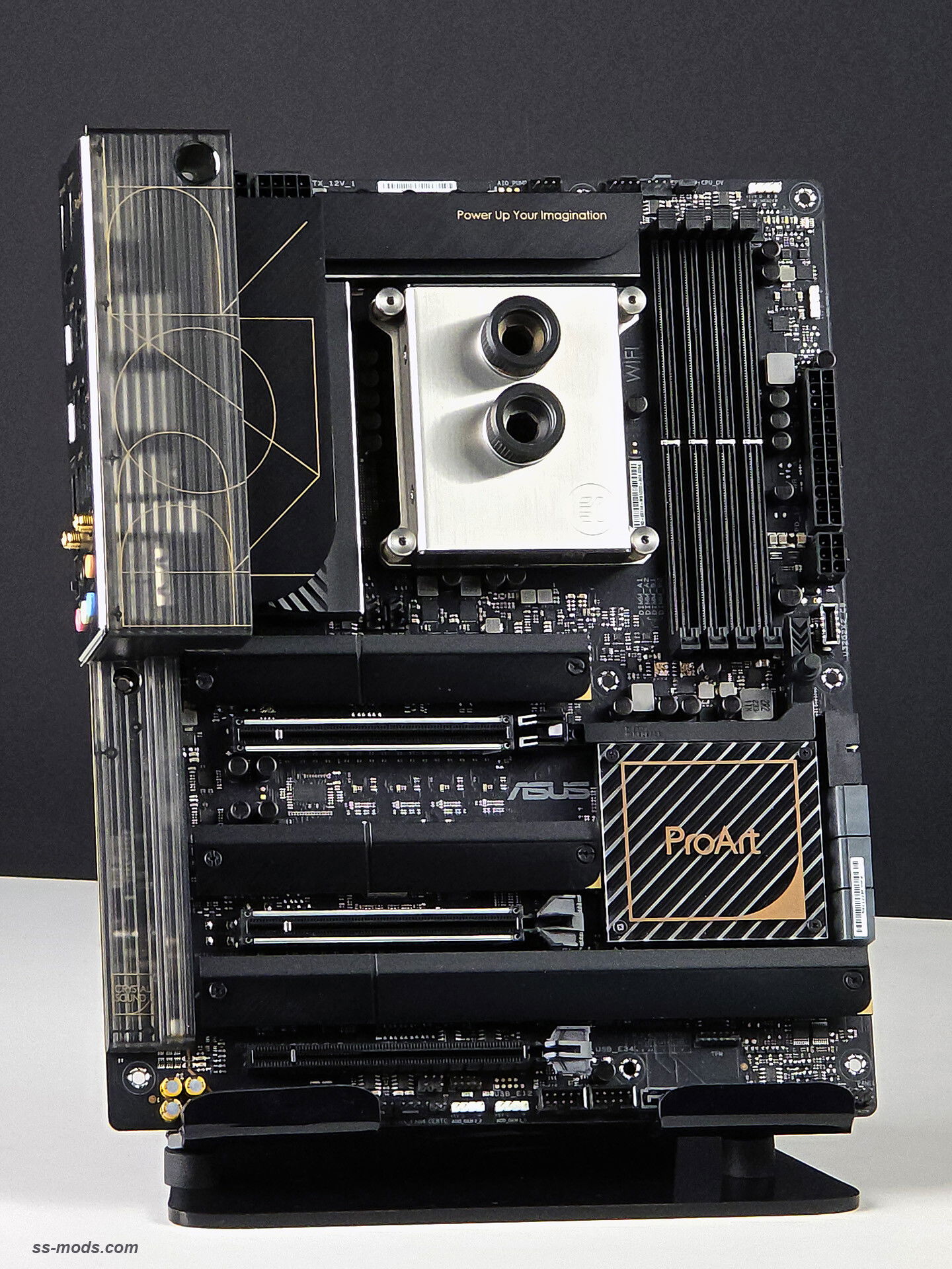 Asus CREATOR build by neSSa » builds.gg