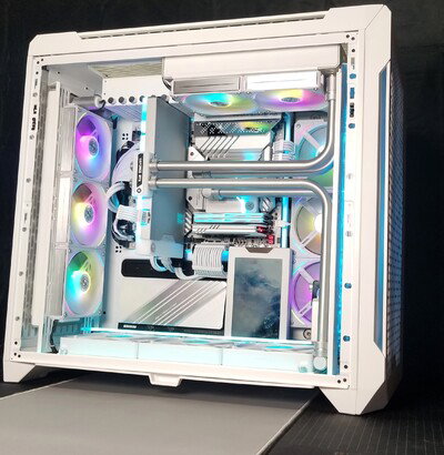 All White Hyte Y60 - Full Custom Loop » builds.gg