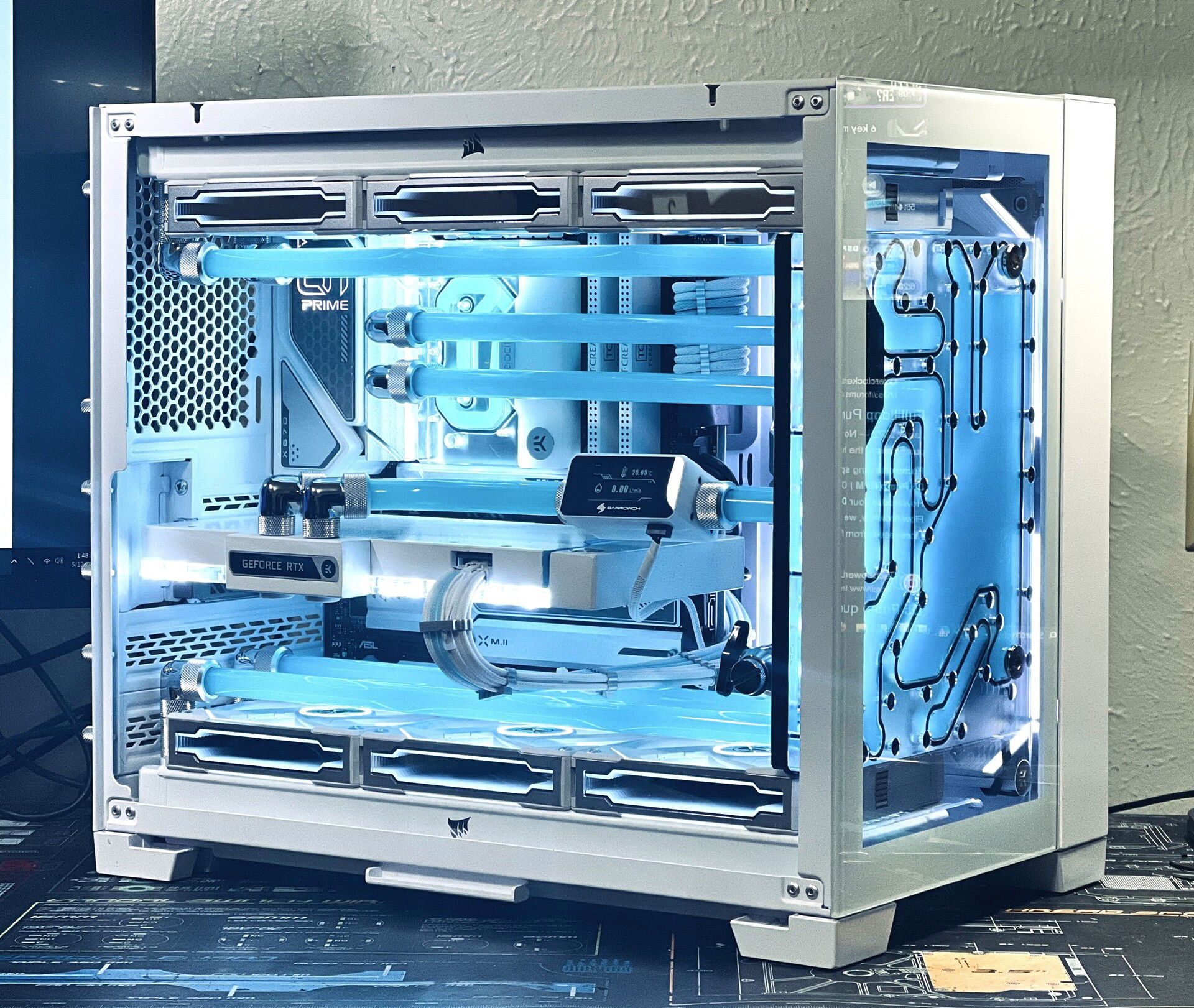 Lian Li O11D Mini with dual 360 rad custom loop » builds.gg