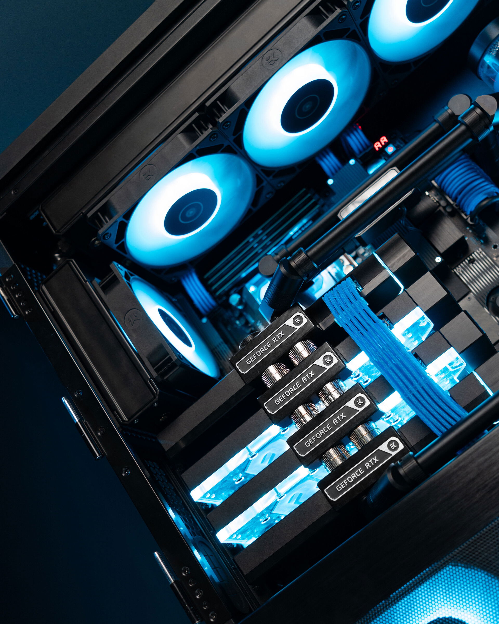 Lian Li V3000 Plus » builds.gg