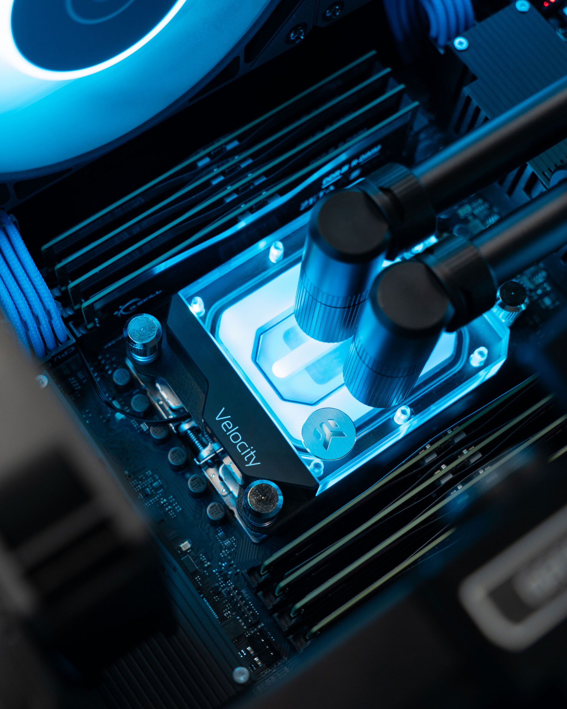 Lian Li V3000 Plus » builds.gg