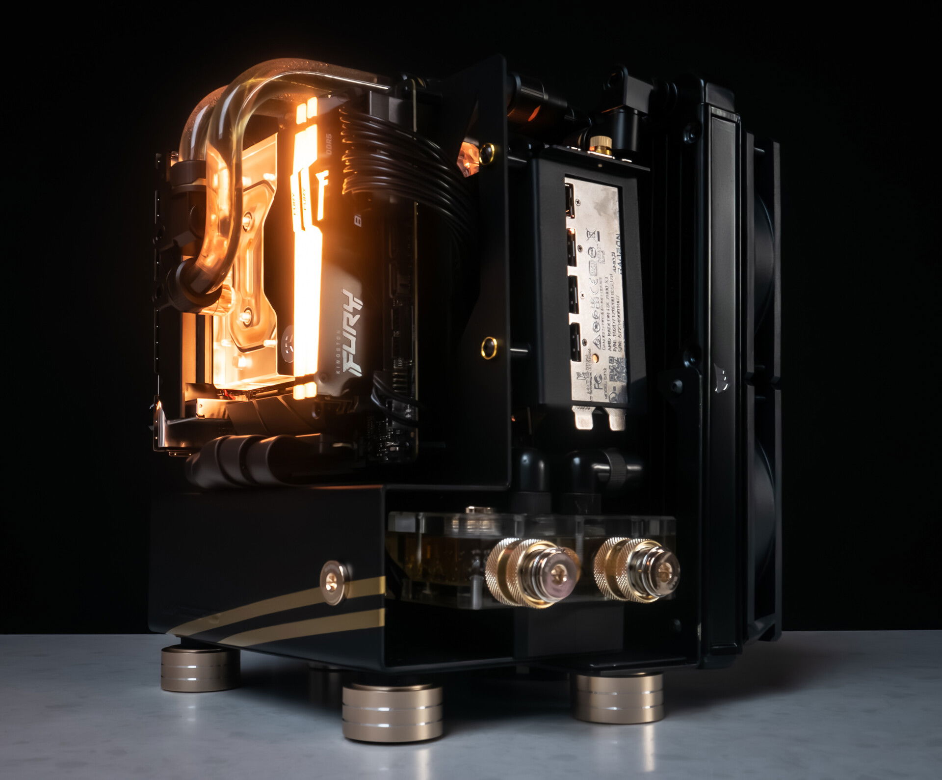 Jörmungandr Hydra Mini Itx Custom Loop Builds Gg