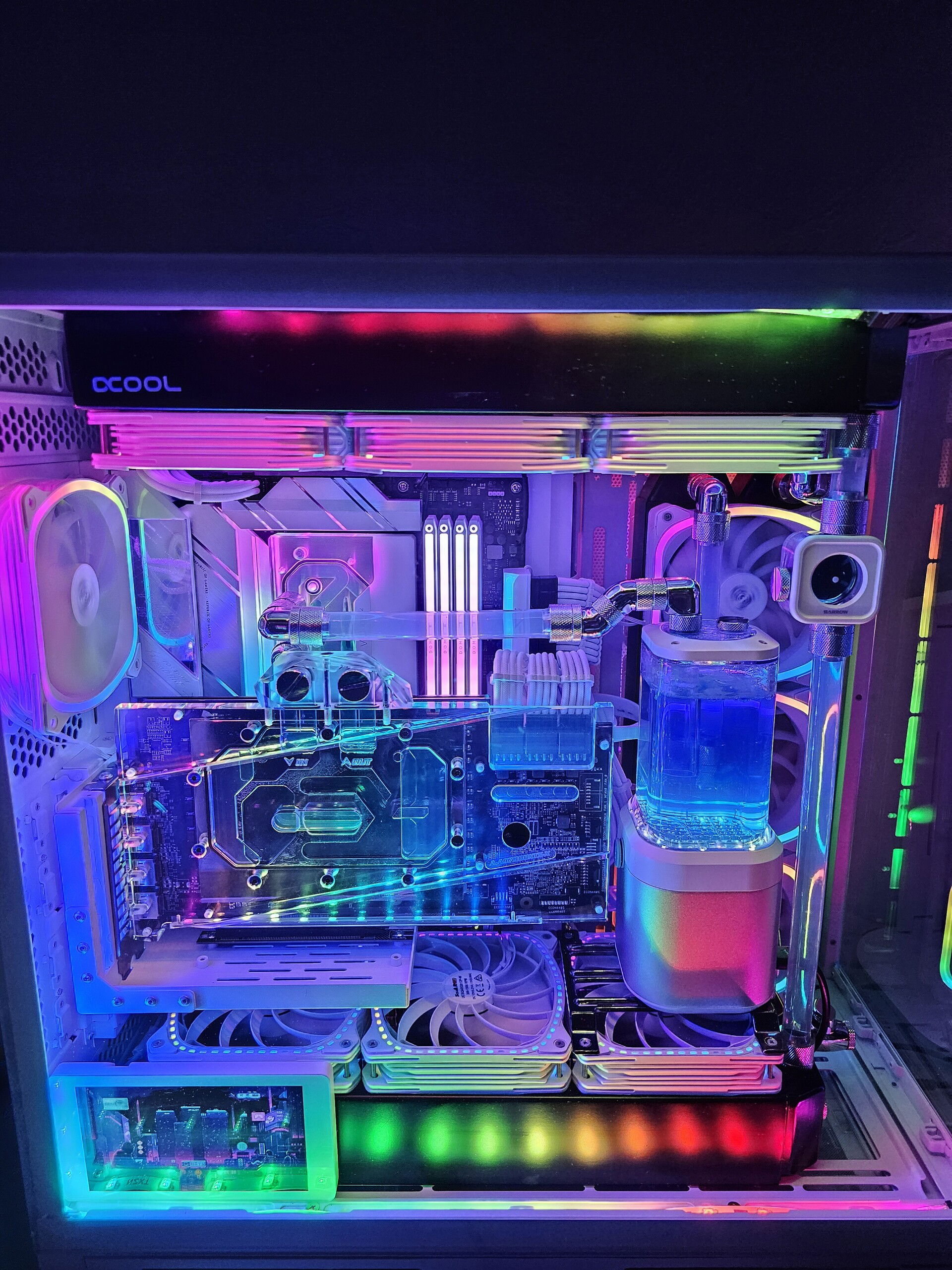 Lian Li EVO XL White Build » builds.gg