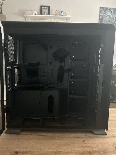 The Scandinavian - A minimalist oak wood PC case » builds.gg