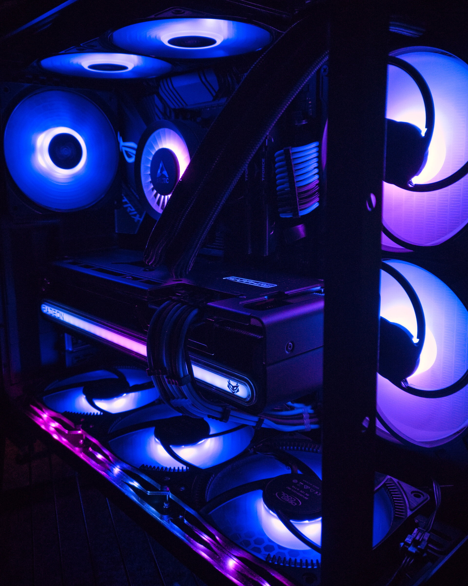 Cosmic Elegy Workstation V3 » builds.gg