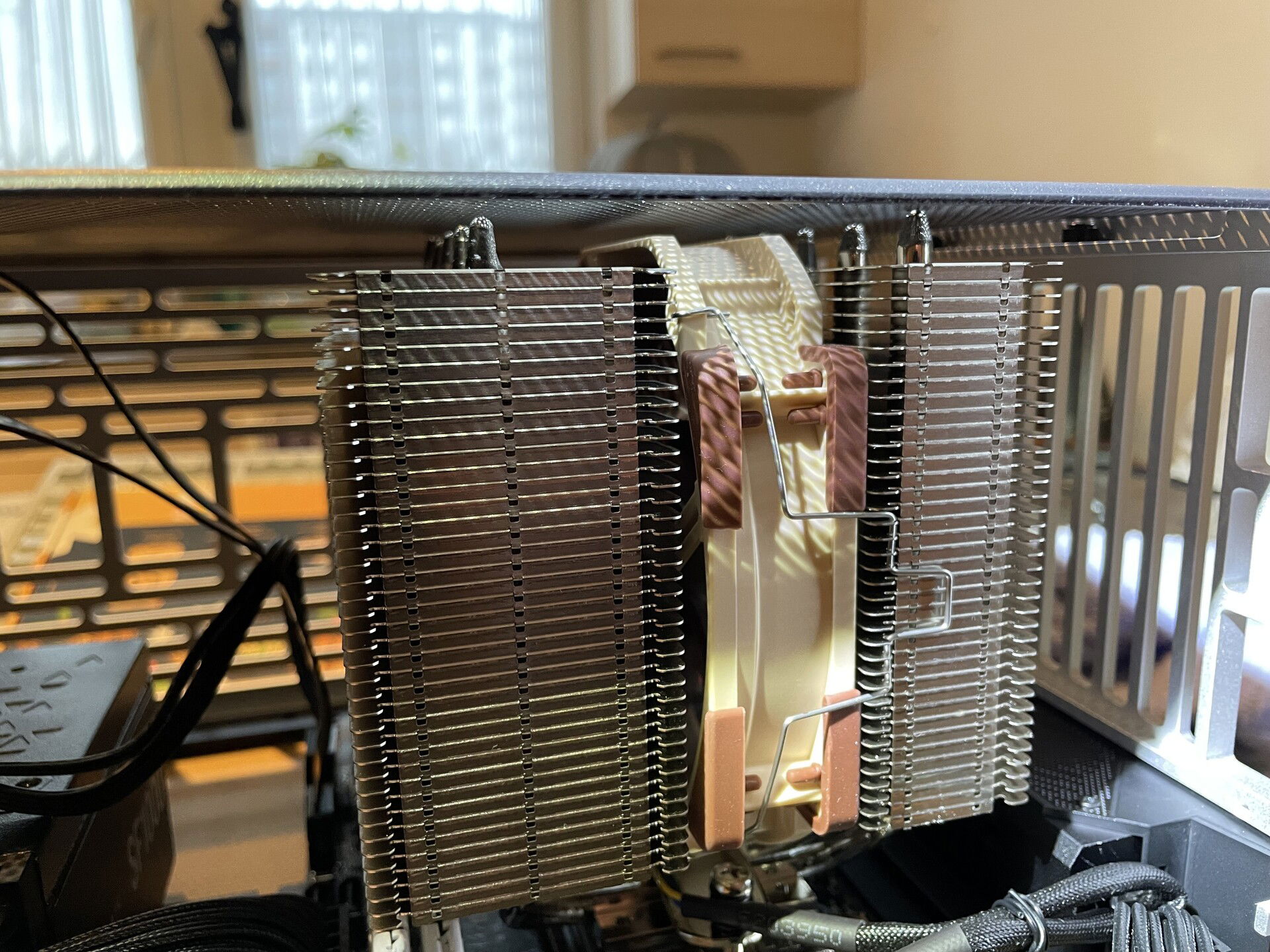 Silver Air-NCase M2 + RTX 50?0 » builds.gg