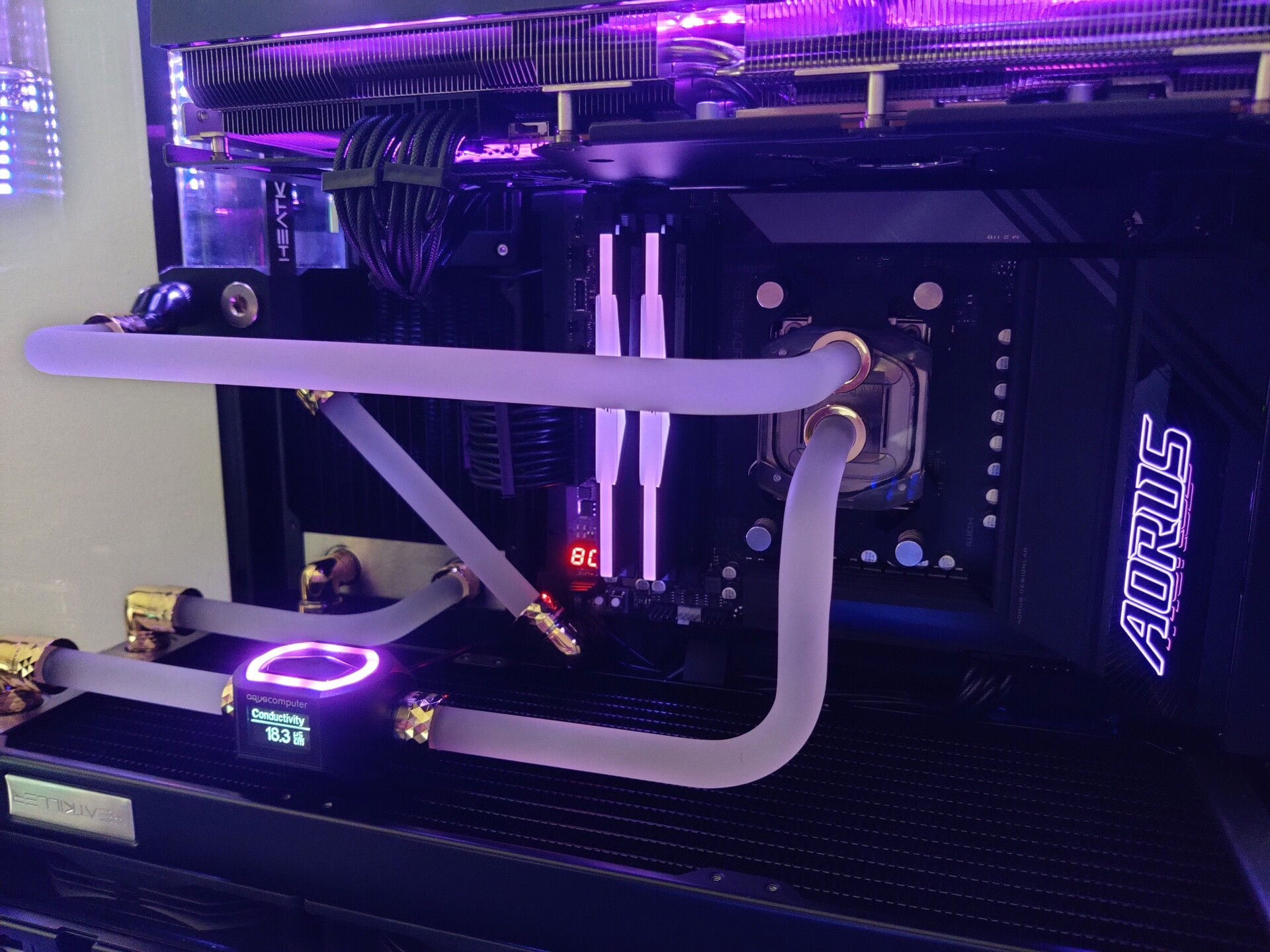 Lian Li O11 Dynamic EVO RGB Black/Gold » builds.gg