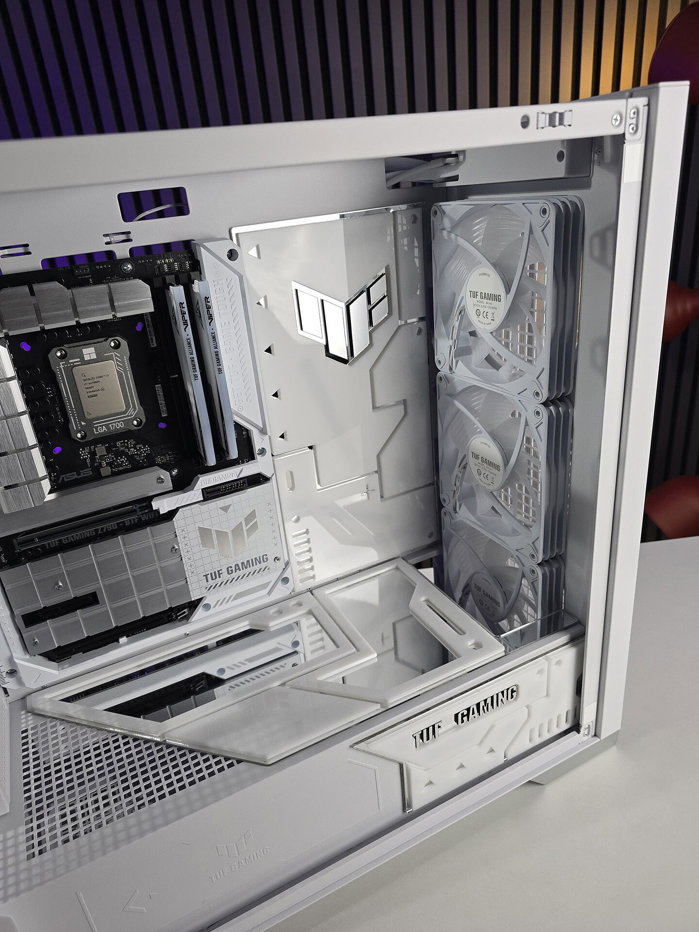 Asus BTF custom build by neSSa » builds.gg