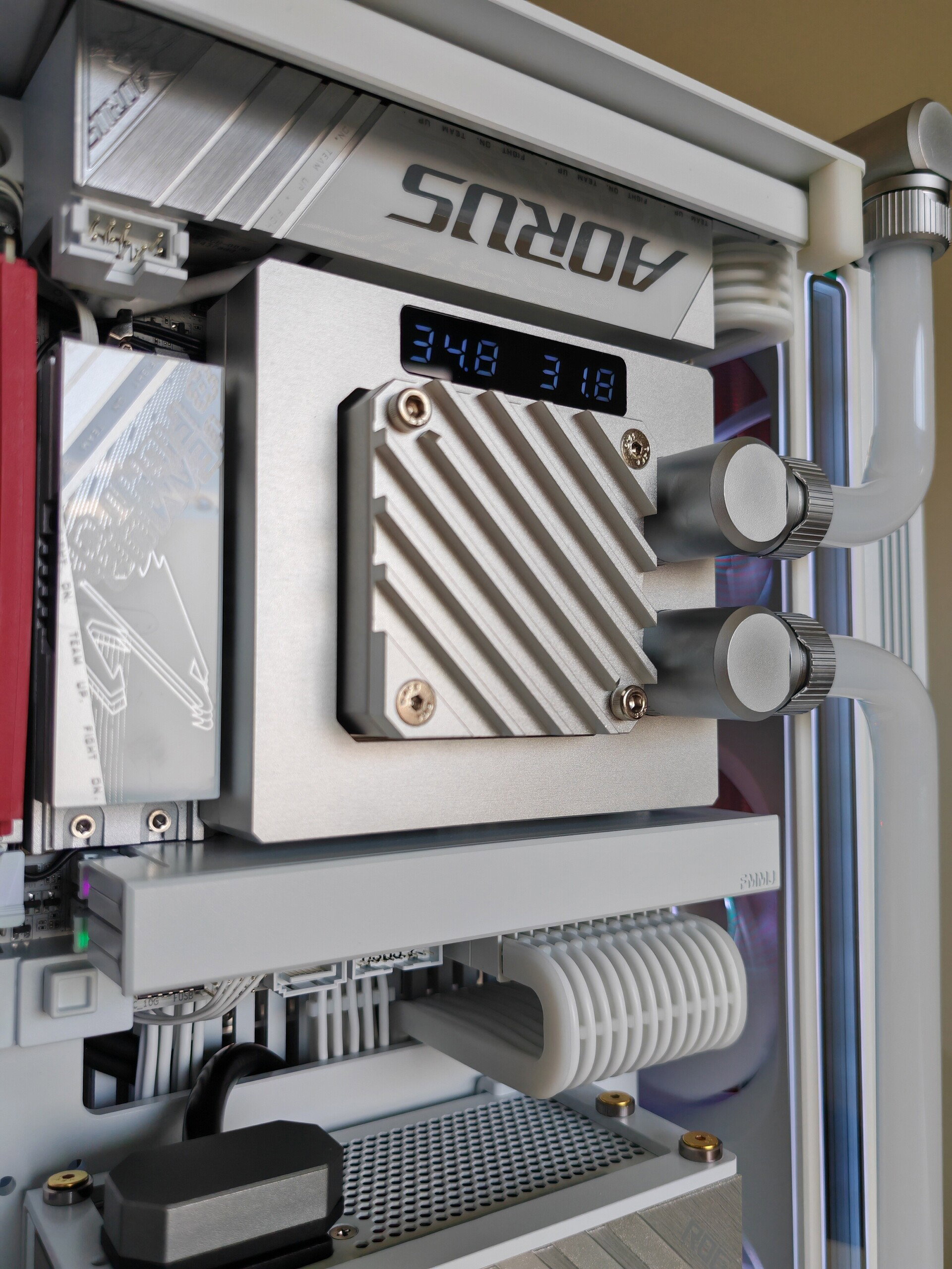 XTIA Xproto Evolved White » builds.gg