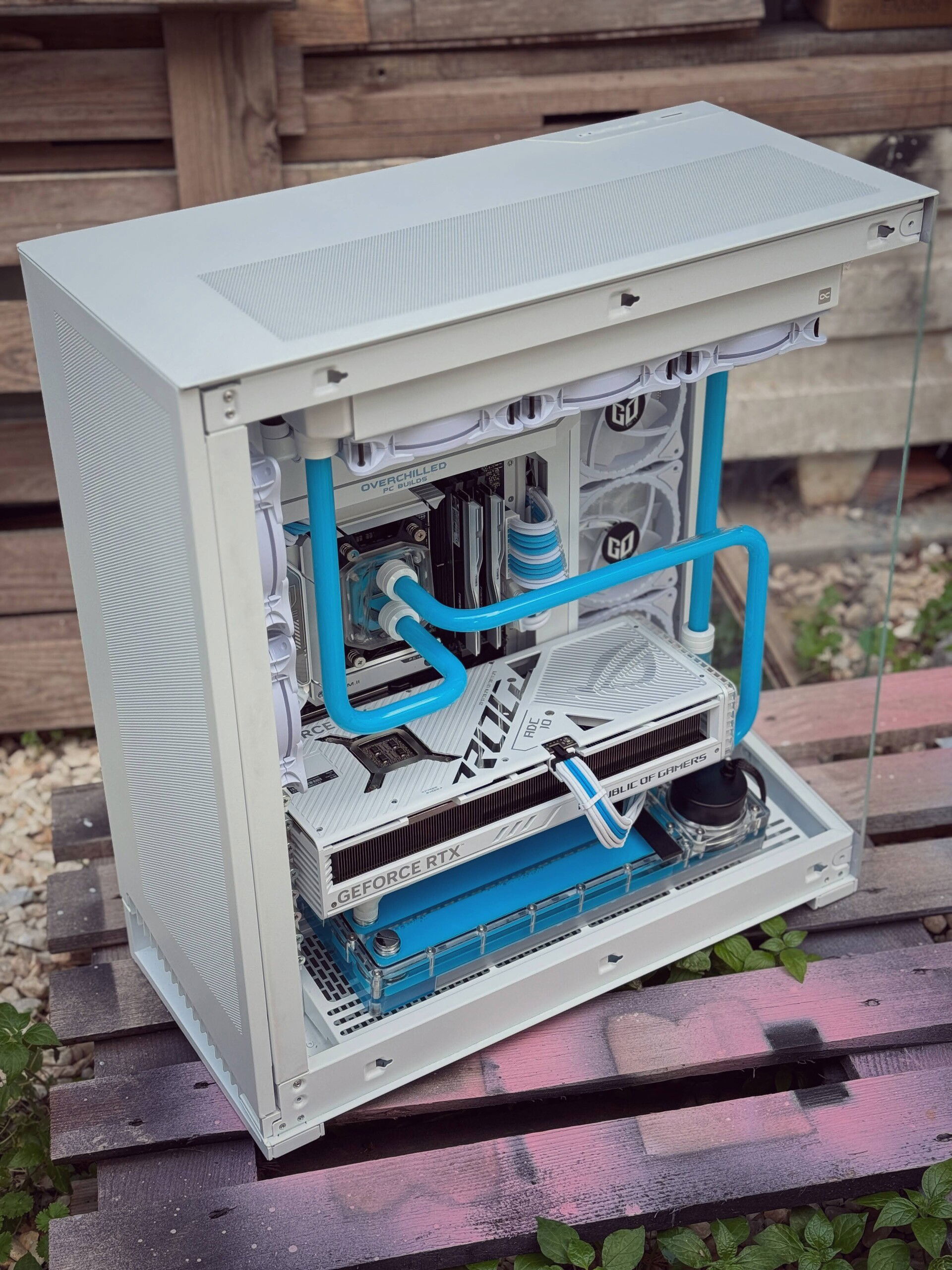 Phanteks NV9 » builds.gg