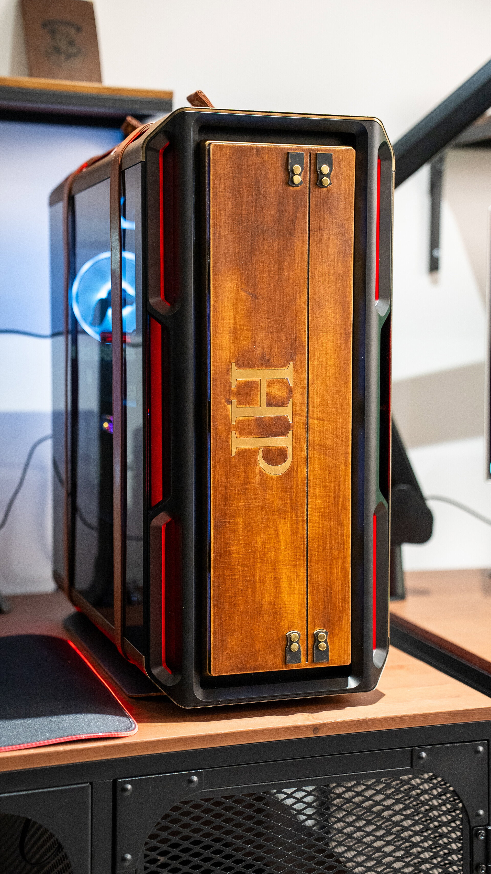 Harry Potter Leather case » builds.gg