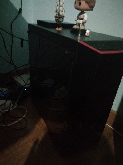 Red Bull Mini Fridge watercooled PC » builds.gg