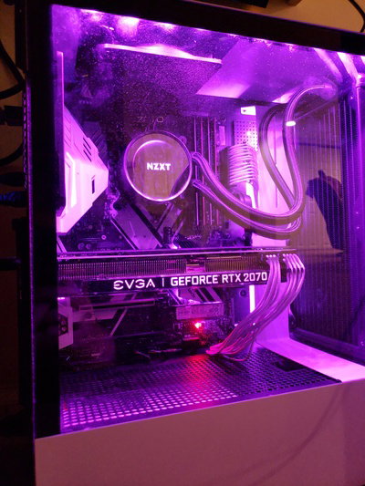 SSUPD Xhuttle White AORUS Stealth Build | Cable-less Tube-less Custom ...