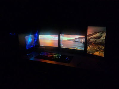 Custom Wall PC » builds.gg