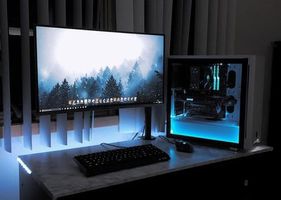 Custom Wall PC » builds.gg