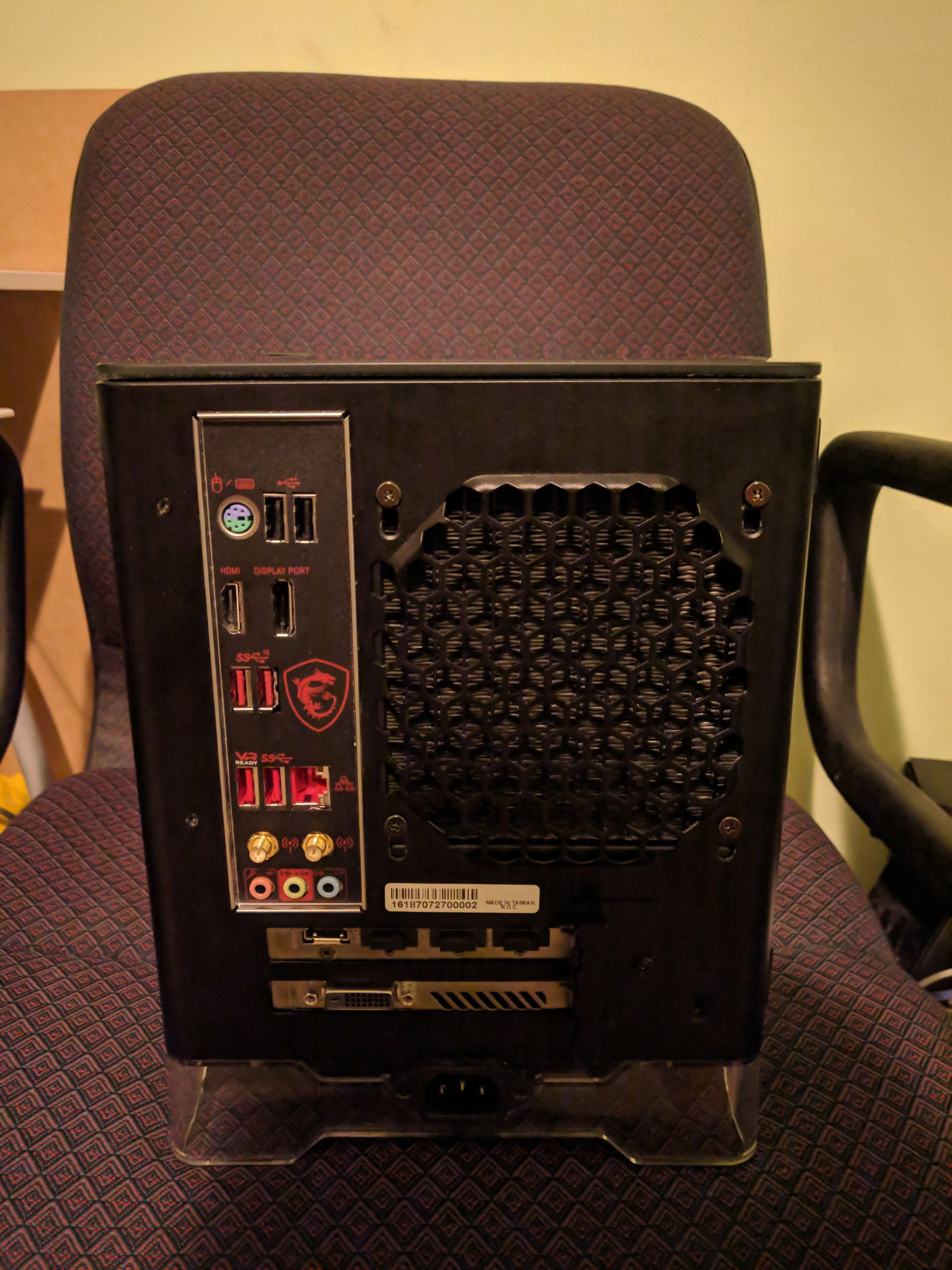 AMD Inwin A1 » builds.gg