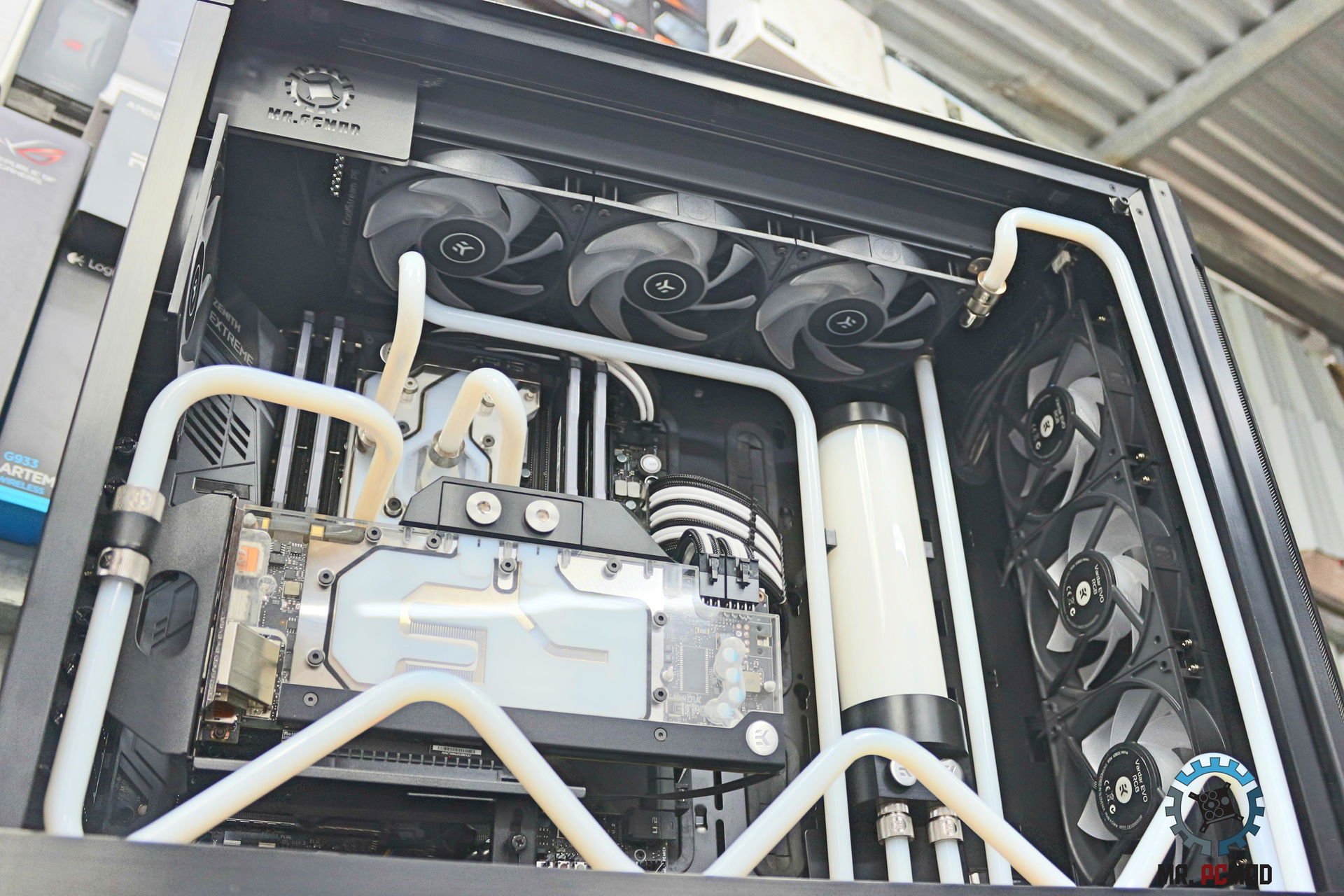 CUSTOM PC BUILD OCT 2018 – WATERCOOLED LIAN LI PC V3000 » builds.gg